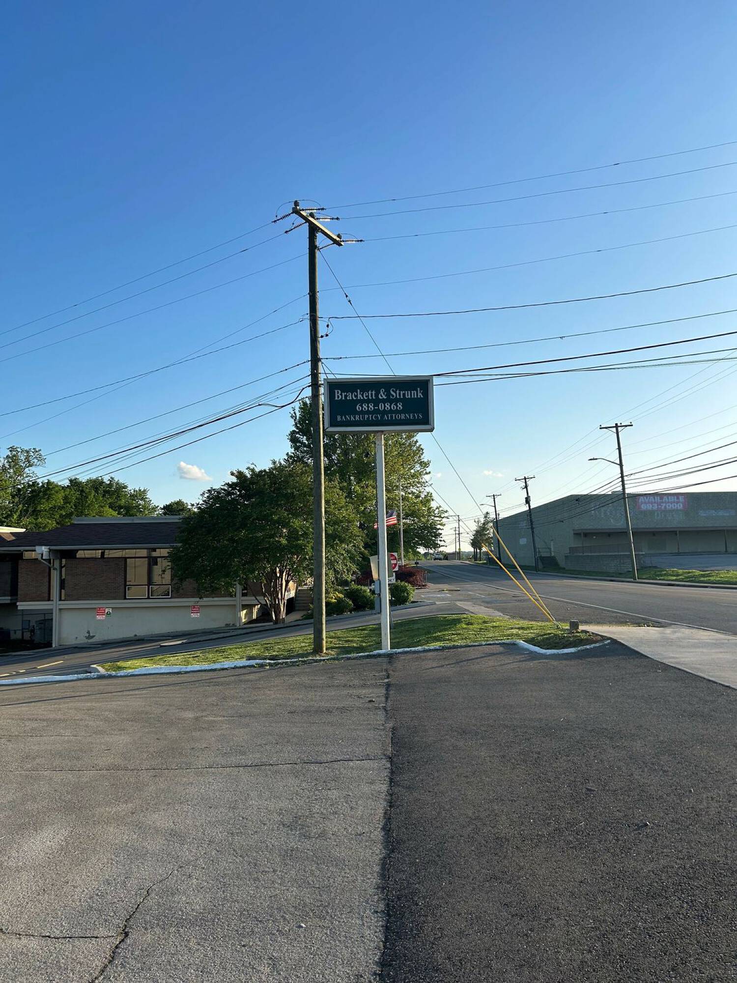 1104 Merchant Dr, Knoxville, TN 37912 | Crexi.com