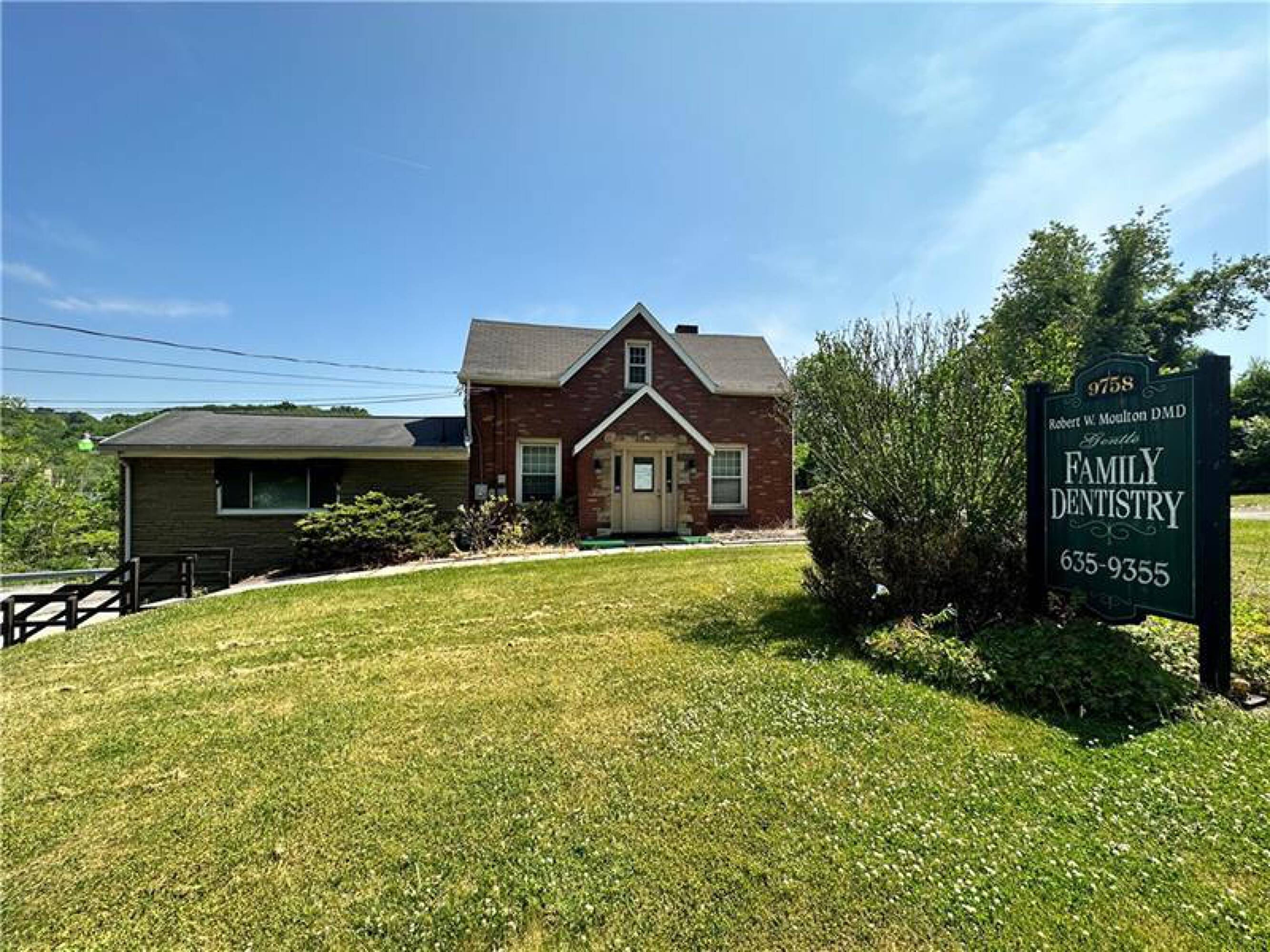 9758 Perry Hwy, Wexford, PA 15090 - Retail Space for Lease - 9758 Perry ...