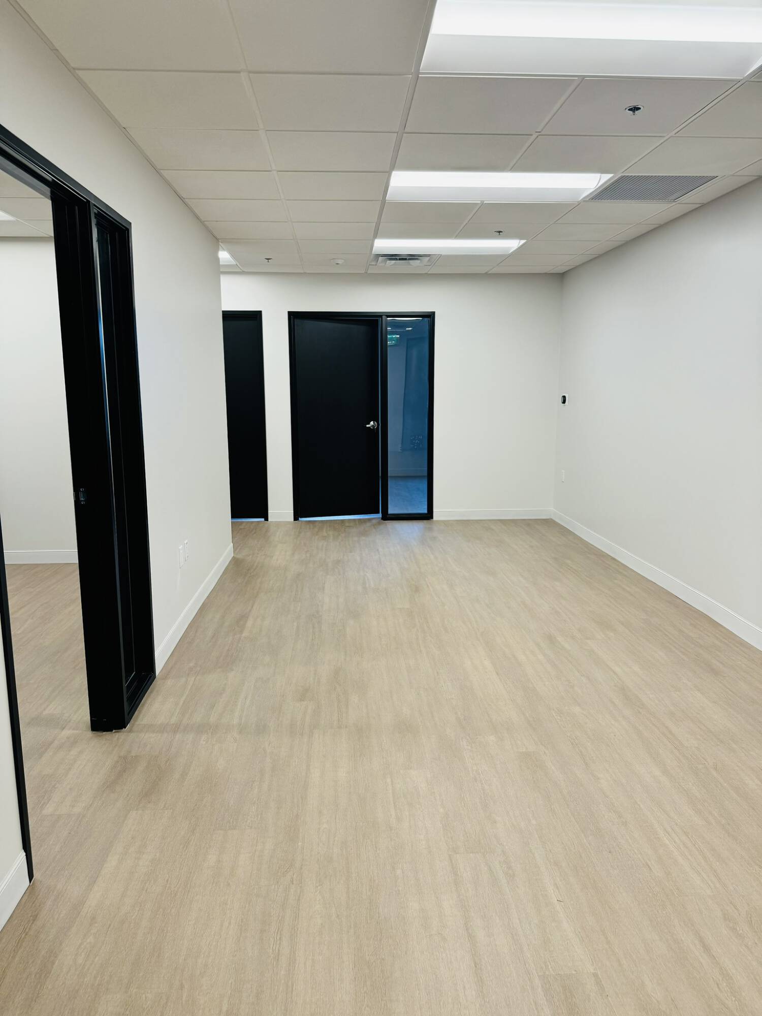 702 E Bell Rd, Phoenix, AZ 85022 | Crexi.com