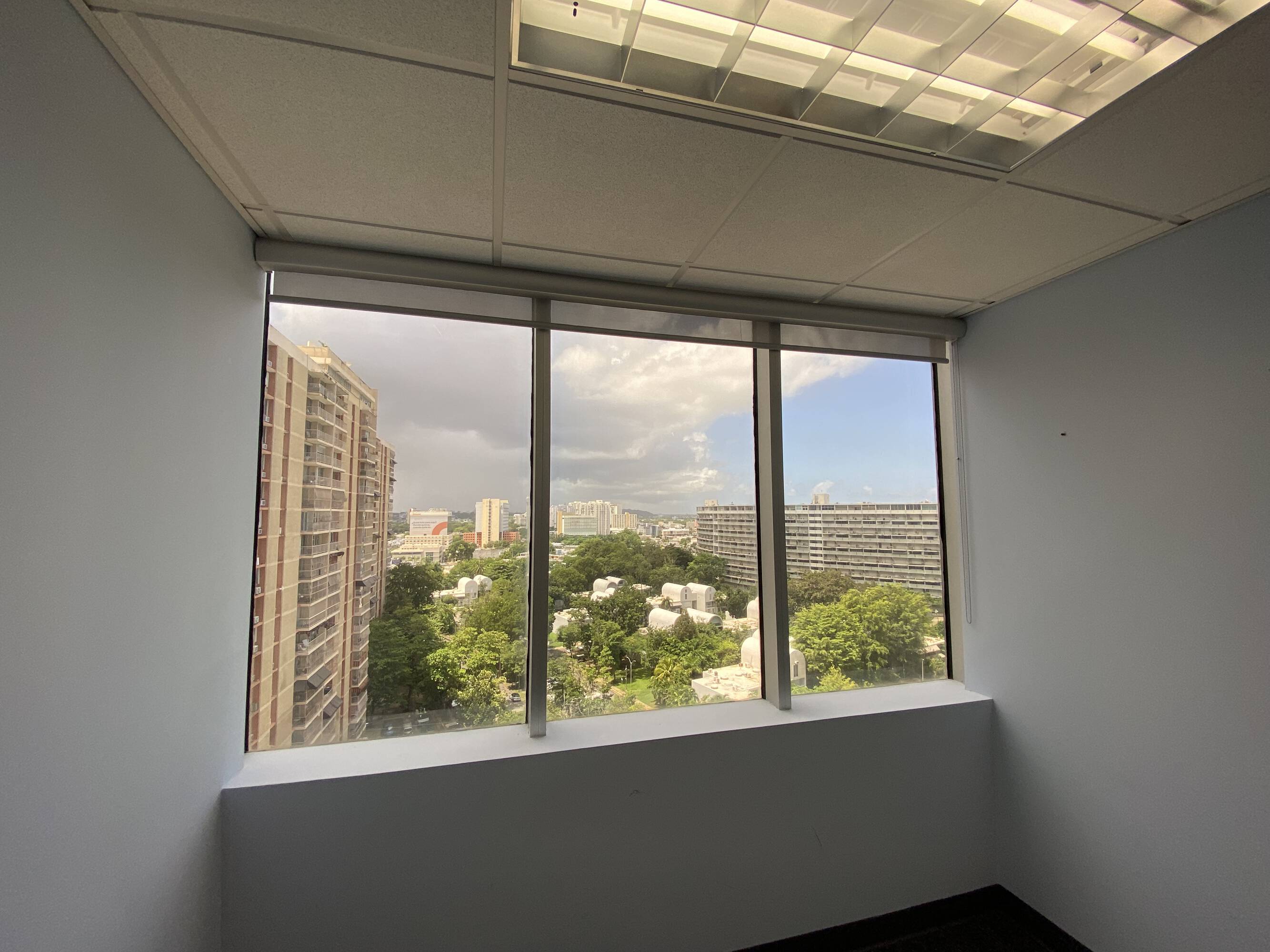 654 Av. Luis Muñoz Rivera, San Juan, PR 00918 | Crexi.com