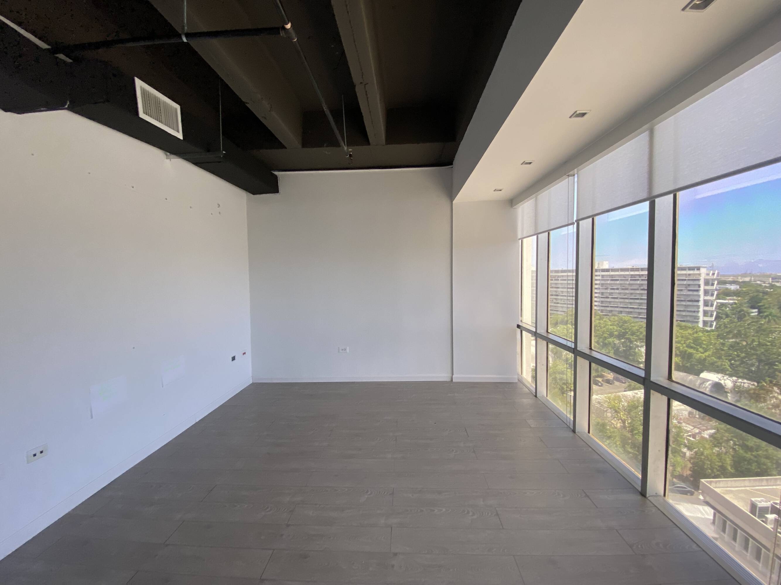 654 Av. Luis Muñoz Rivera, San Juan, PR 00918 | Crexi.com