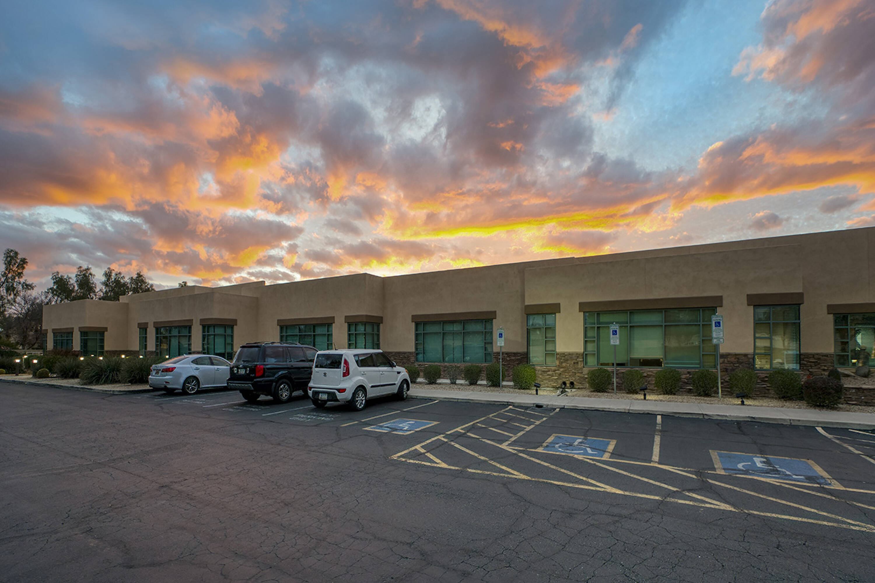 7425 E Shea Blvd, Scottsdale, AZ 85260 | Crexi.com