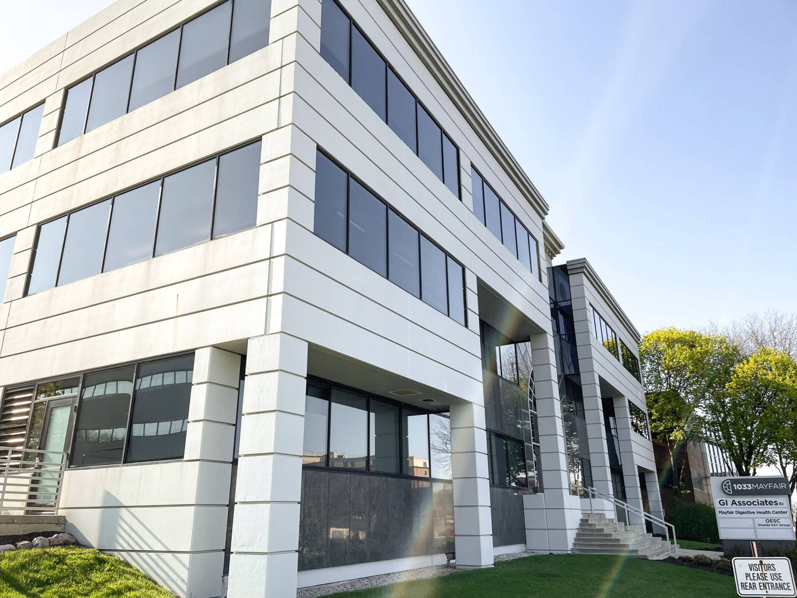 1033 N Mayfair Rd, Wauwatosa, WI 53226 | Crexi.com