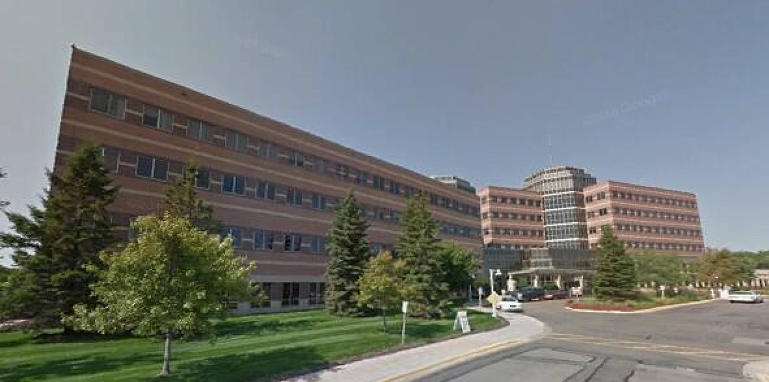 2805 - 2855 Campus Dr, Minneapolis, MN 55441 | Crexi.com