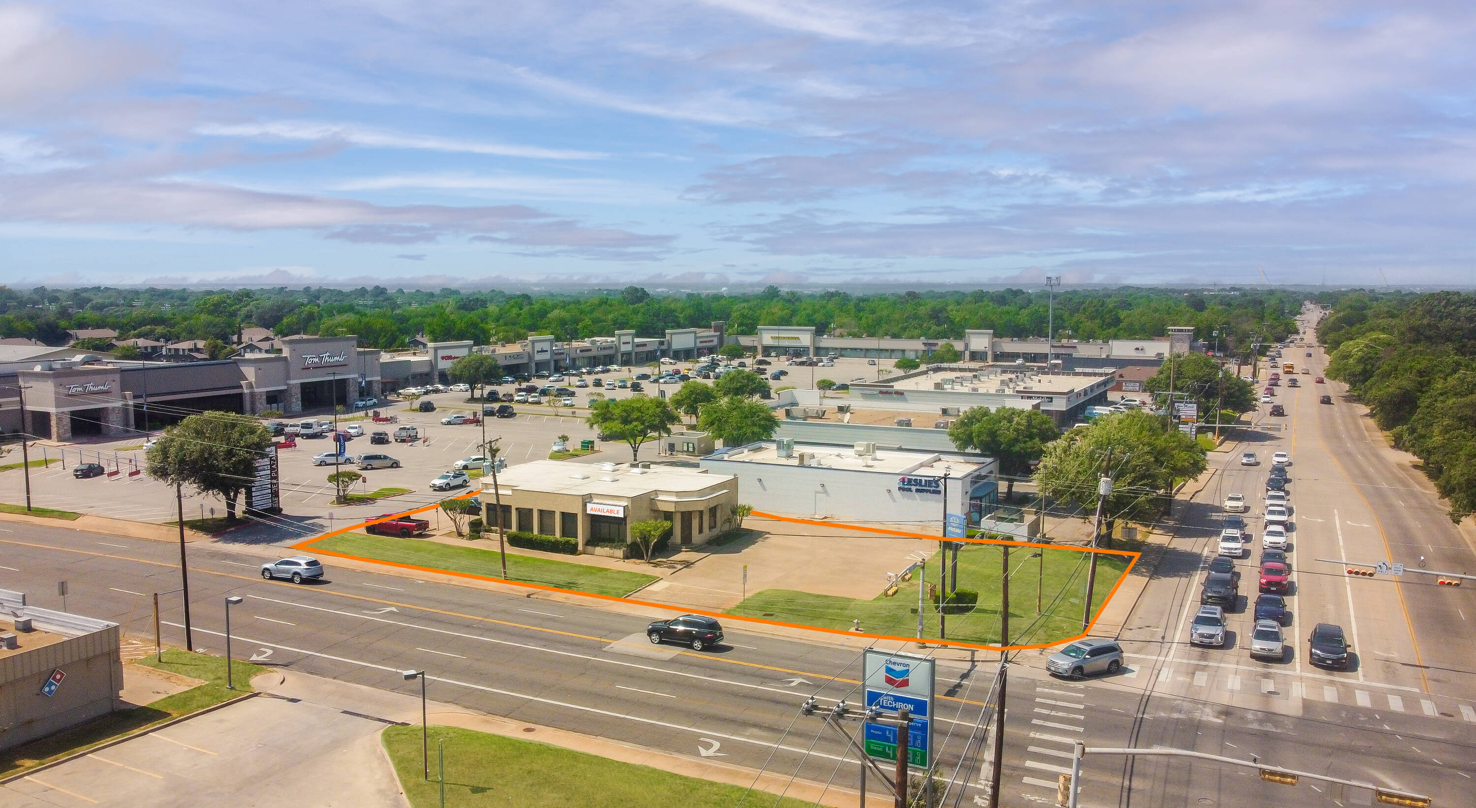 1601 W RANDOL MILL RD Arlington TX 76012-3118 APN: 02323222 | Crexi.com