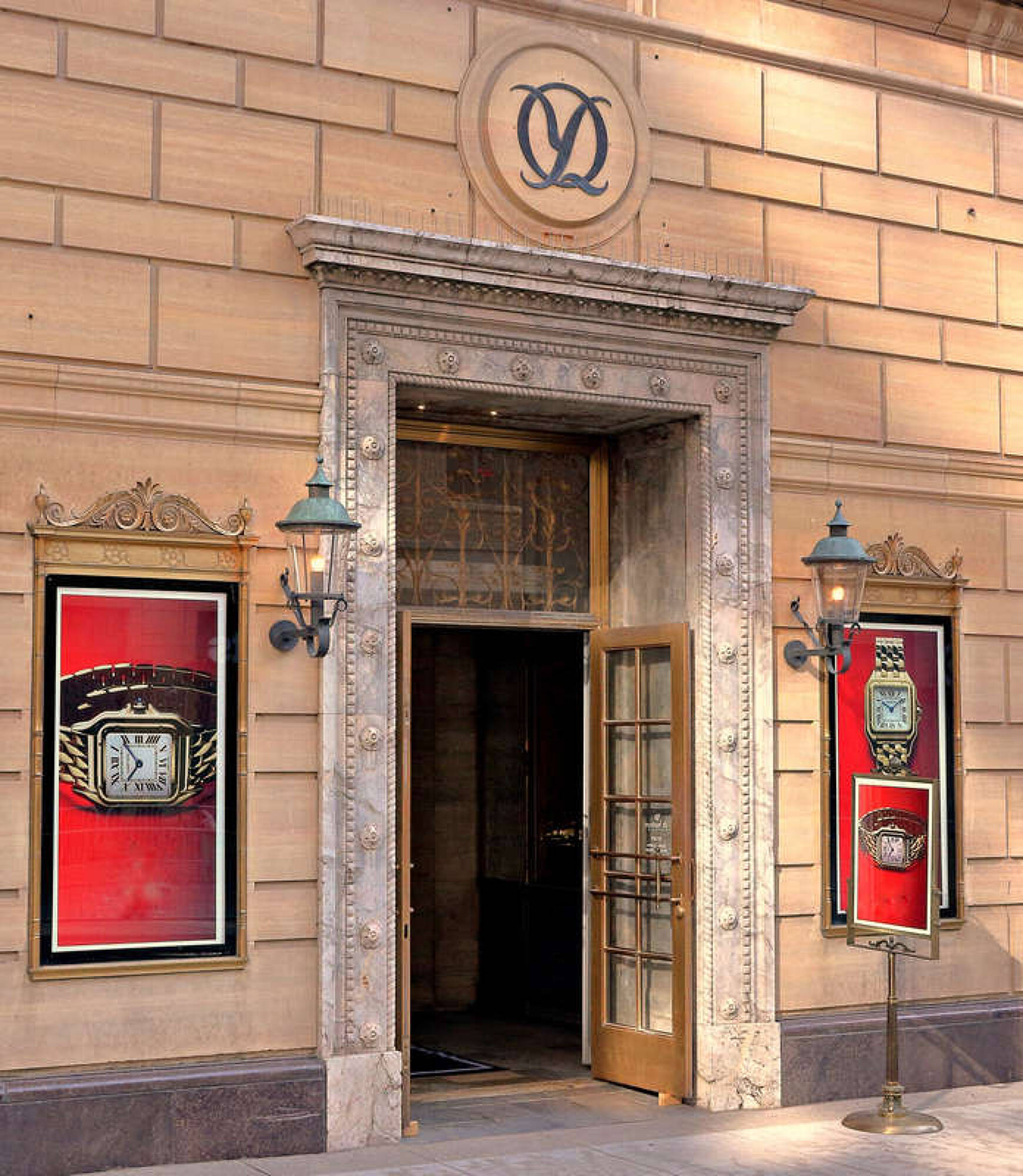 81 S 9th St, Minneapolis, MN 55402 | Crexi.com