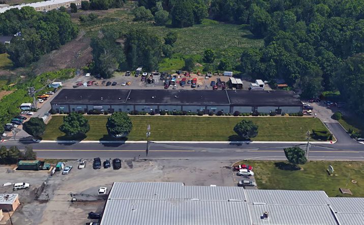 7 Melanie Ln, East Hanover, NJ 07936 | Crexi.com