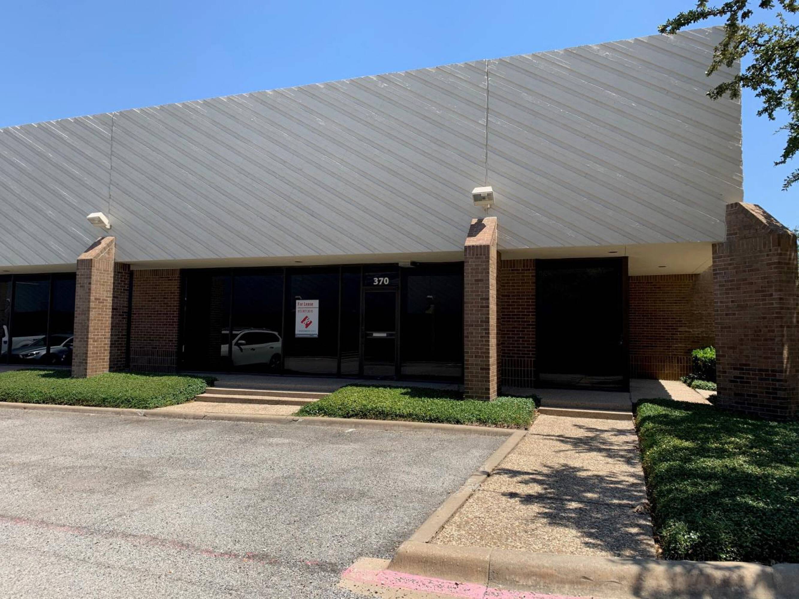 1321 Valwood Pkwy, Carrollton, TX 75006 - Office Space for Lease ...