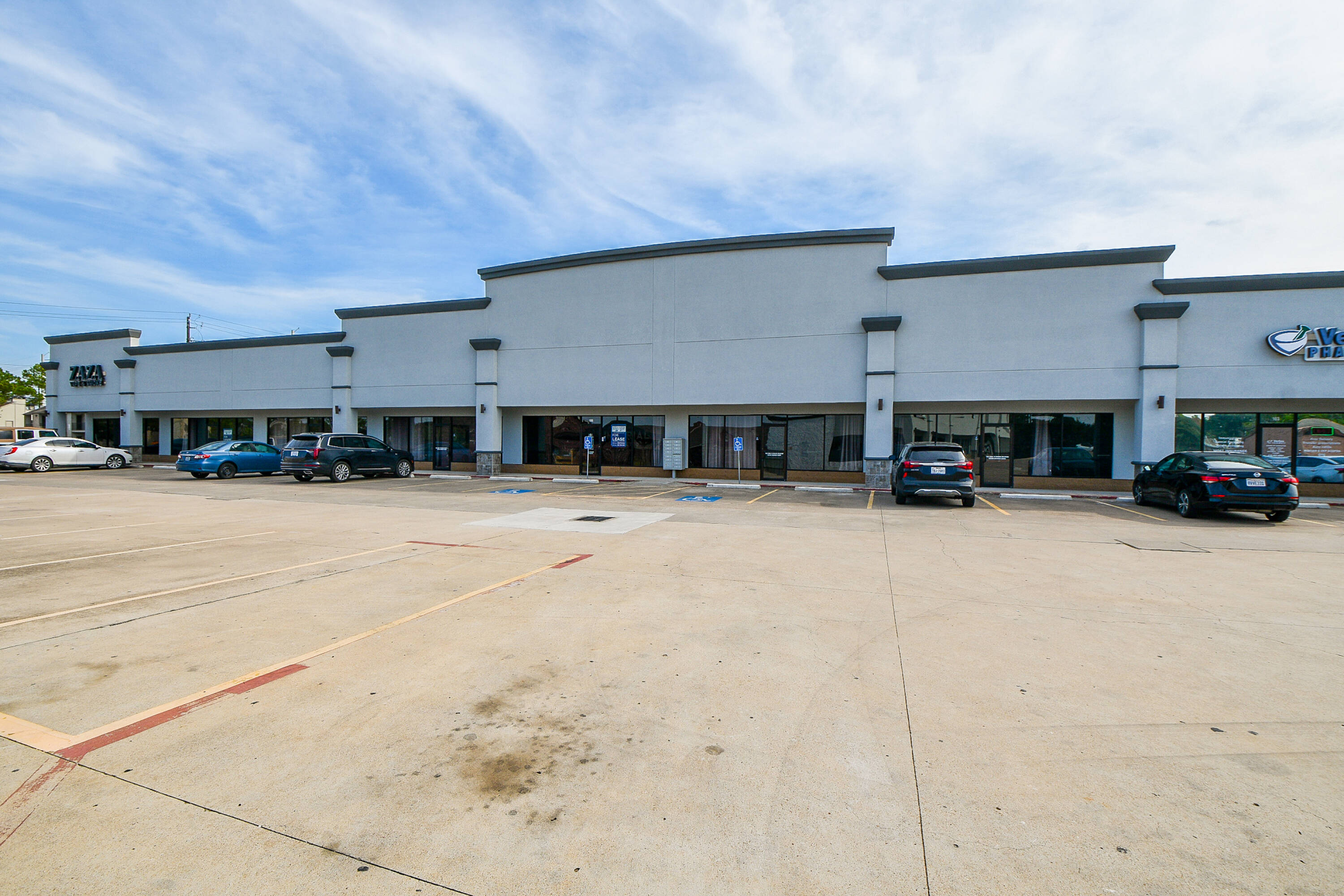 2201 Thompson Rd, Richmond, TX 77469 | Crexi.com