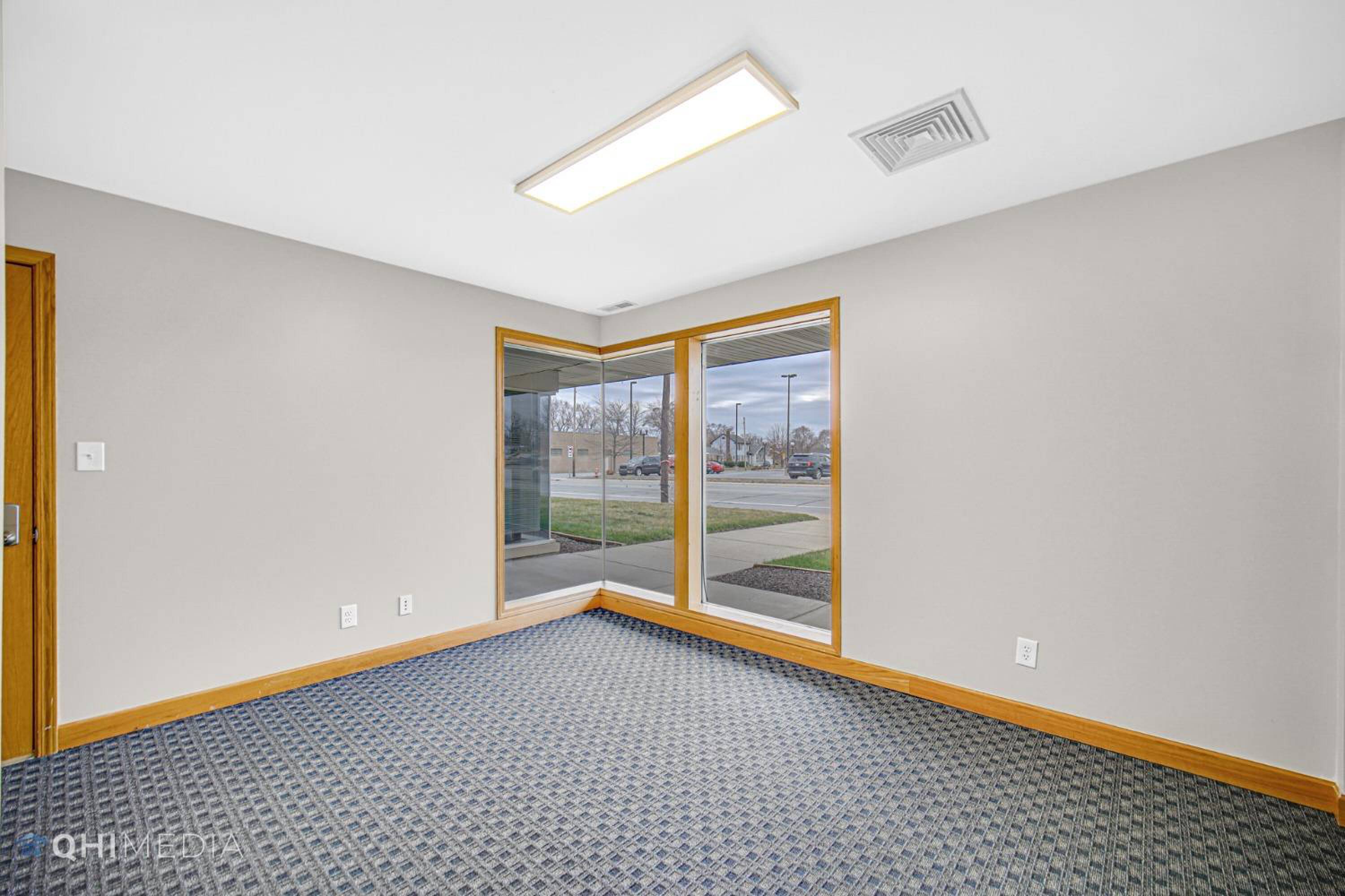 904 W Old Ridge Rd, Hobart, IN 46342 - Office Space for Lease