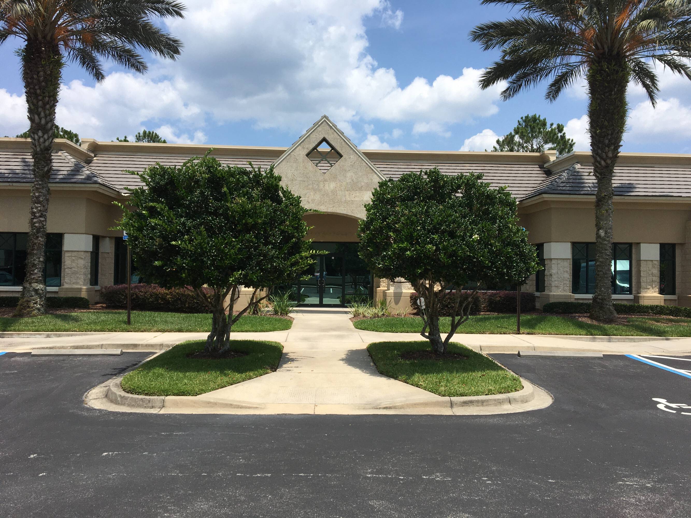 7807 Baymeadows Rd E, Jacksonville, FL 32256 | Crexi.com