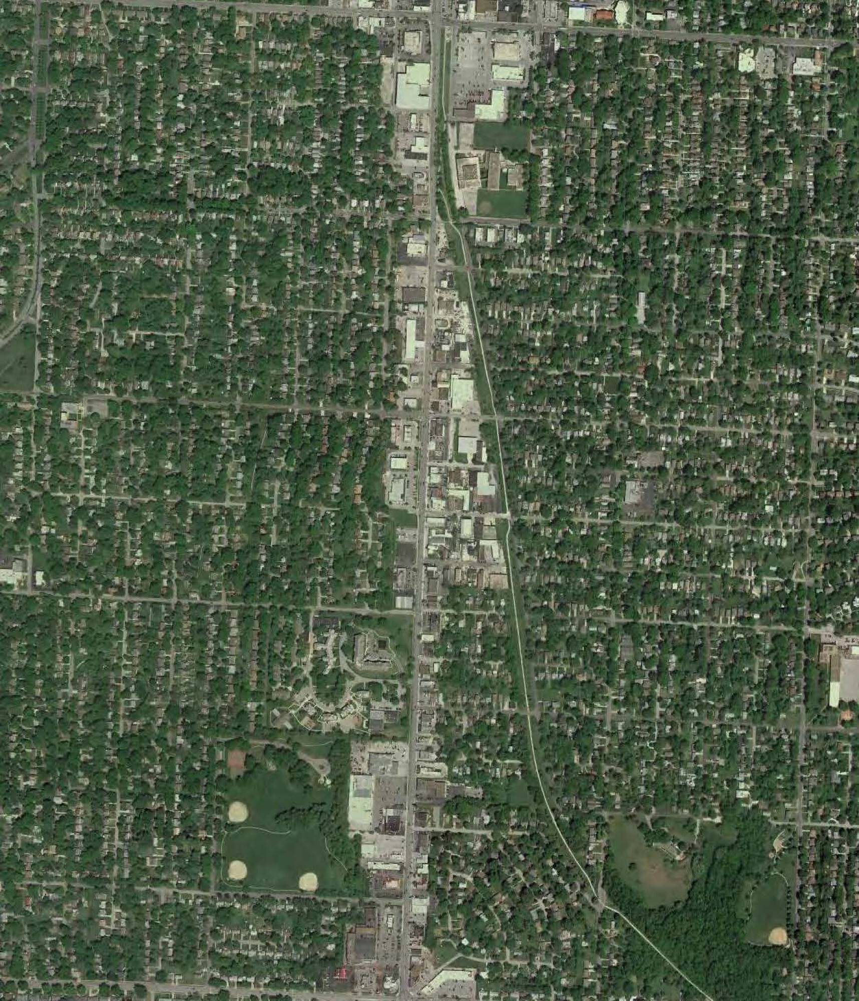 8050 WORNALL RD Kansas City MO 64114-5804 APN: 47940161900000000 ...