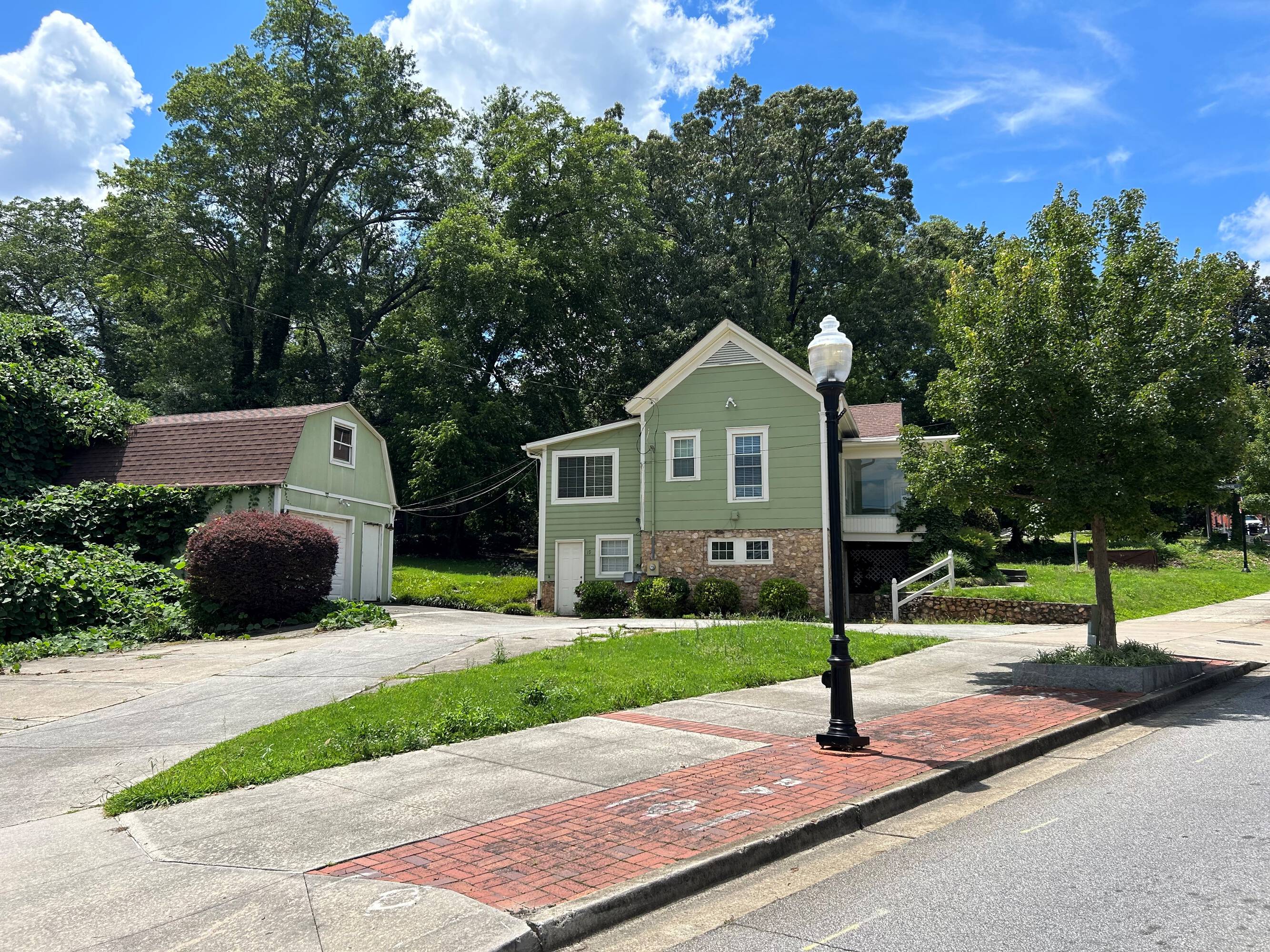 19 Holcomb Bridge Rd, Norcross, GA 30071 | Crexi.com