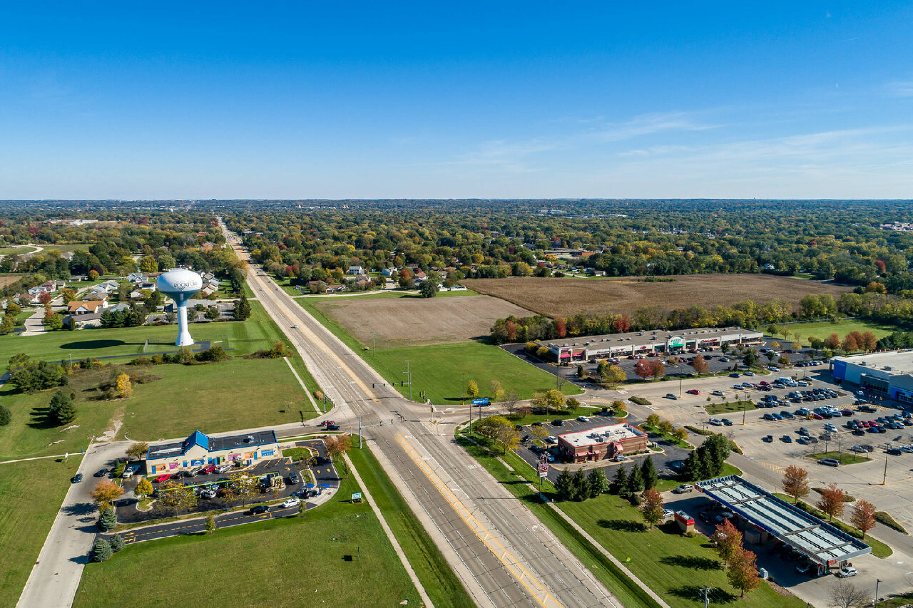 3927 W Riverside Blvd, Rockford, IL 61101 | Crexi.com