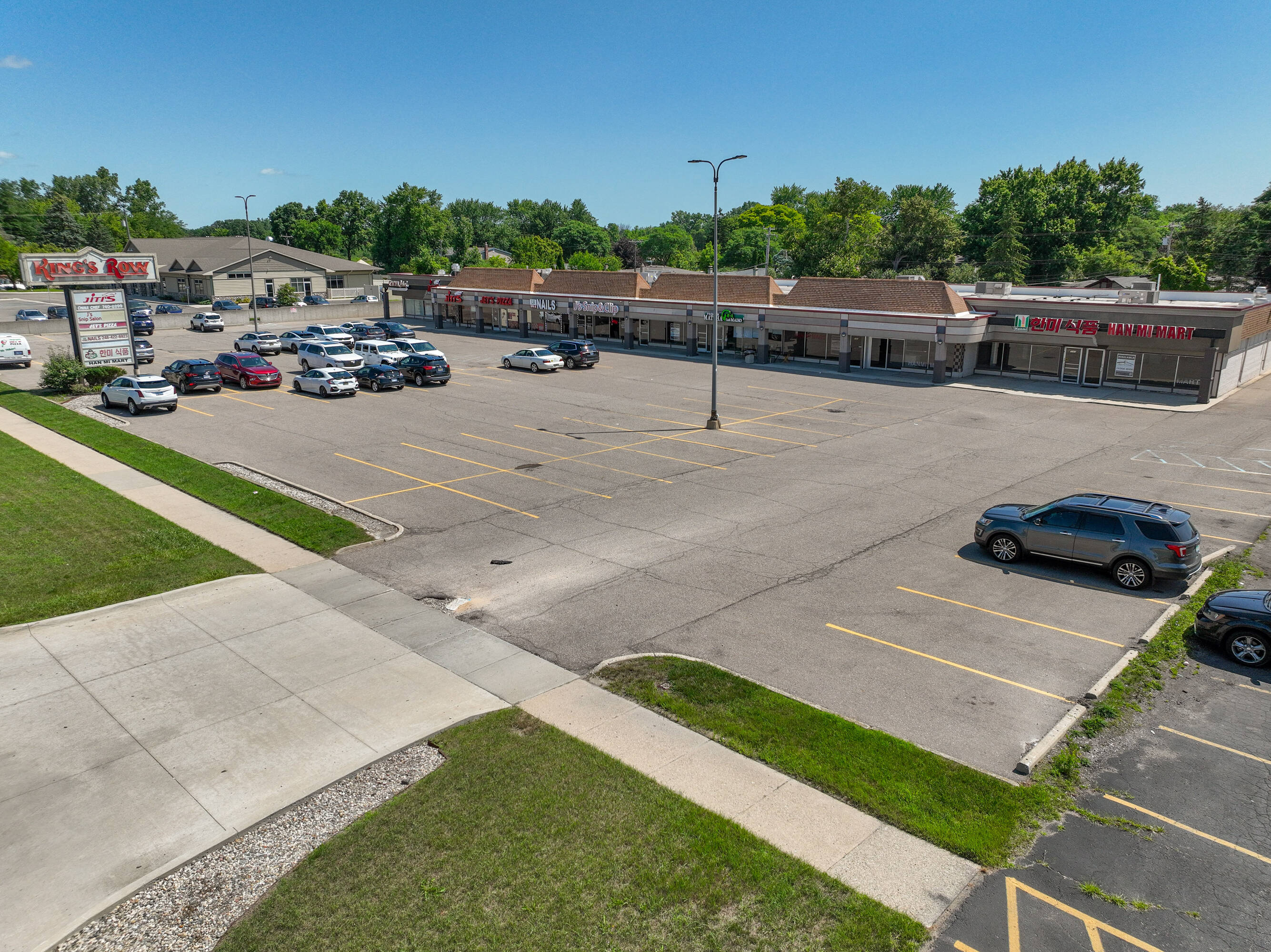 5060 Rochester Rd, Troy, MI 48085 | Crexi.com