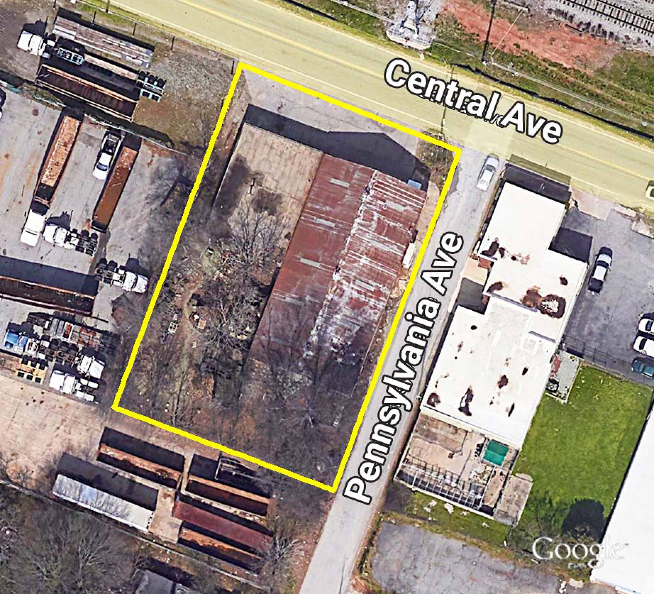 1312 CENTRAL AVE East Point GA 30344-4936 APN: 14 013100120041 | Crexi.com