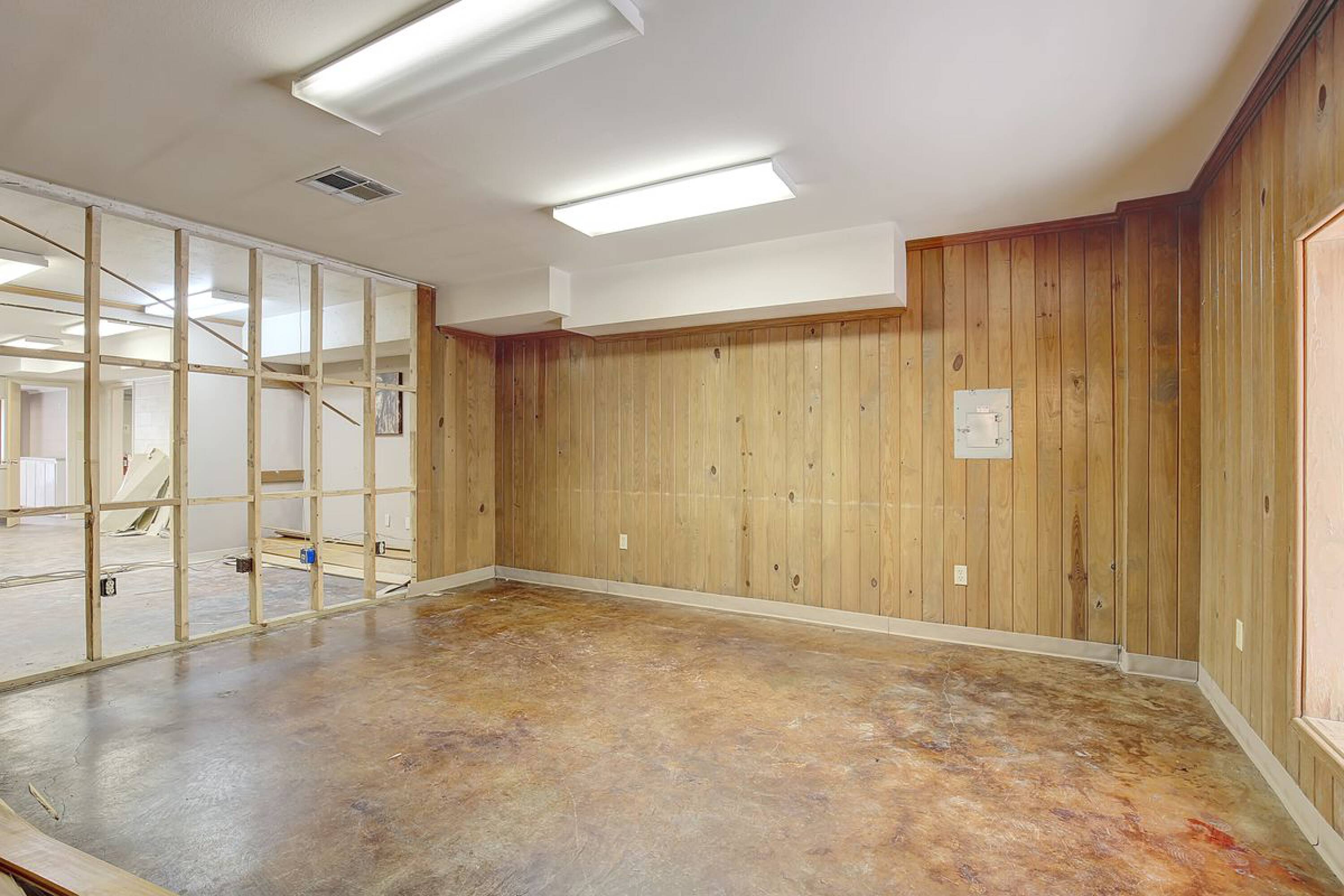 12201 Florida Blvd, Livingston, LA 70754 | Crexi.com