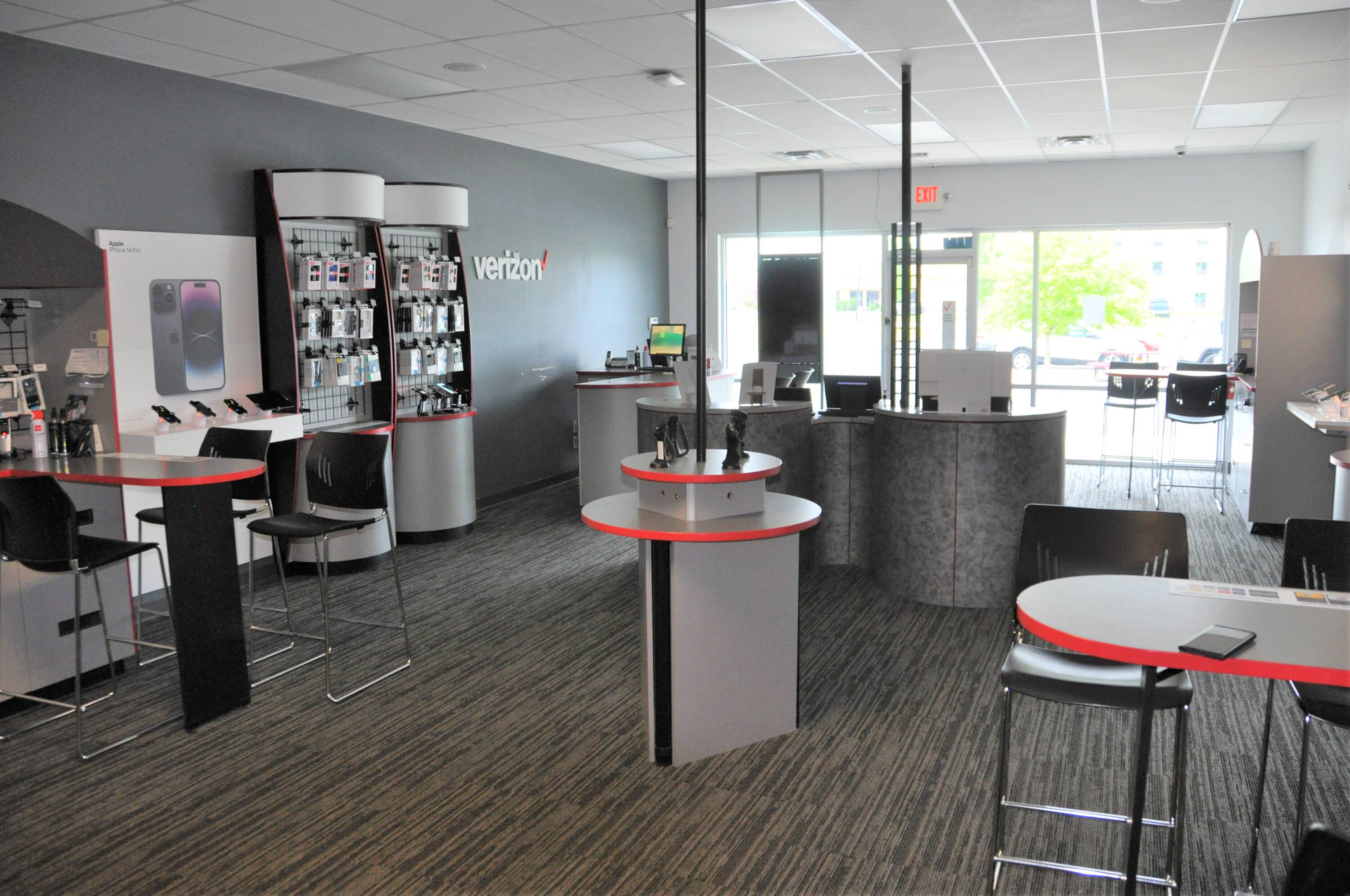 406 Smaltz Way, Auburn, IN 46706 | Crexi.com