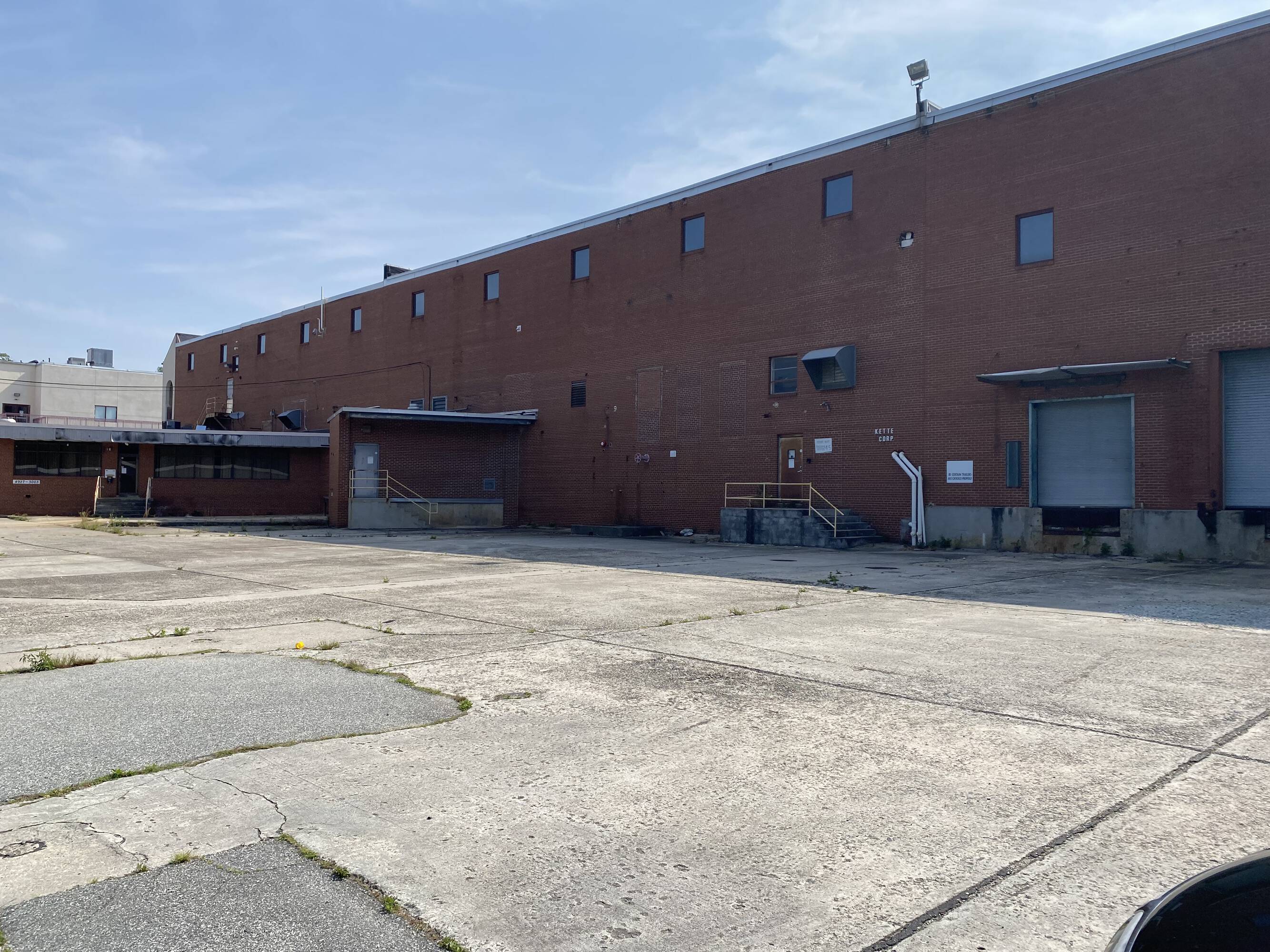 4927 W Market St, Greensboro, NC 27407 | Crexi.com