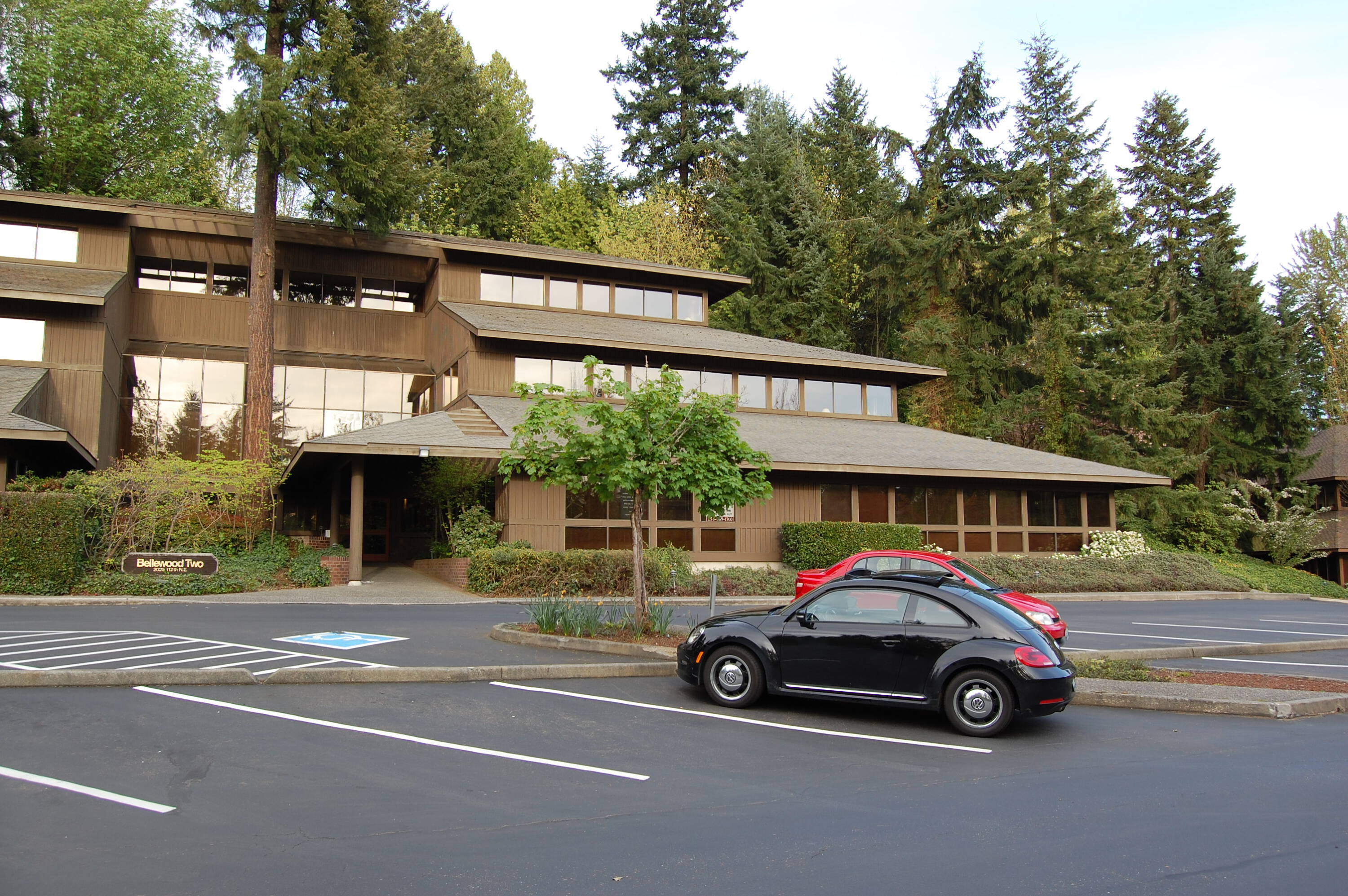 2025 112th Ave NE, Bellevue, WA 98004 | Crexi.com