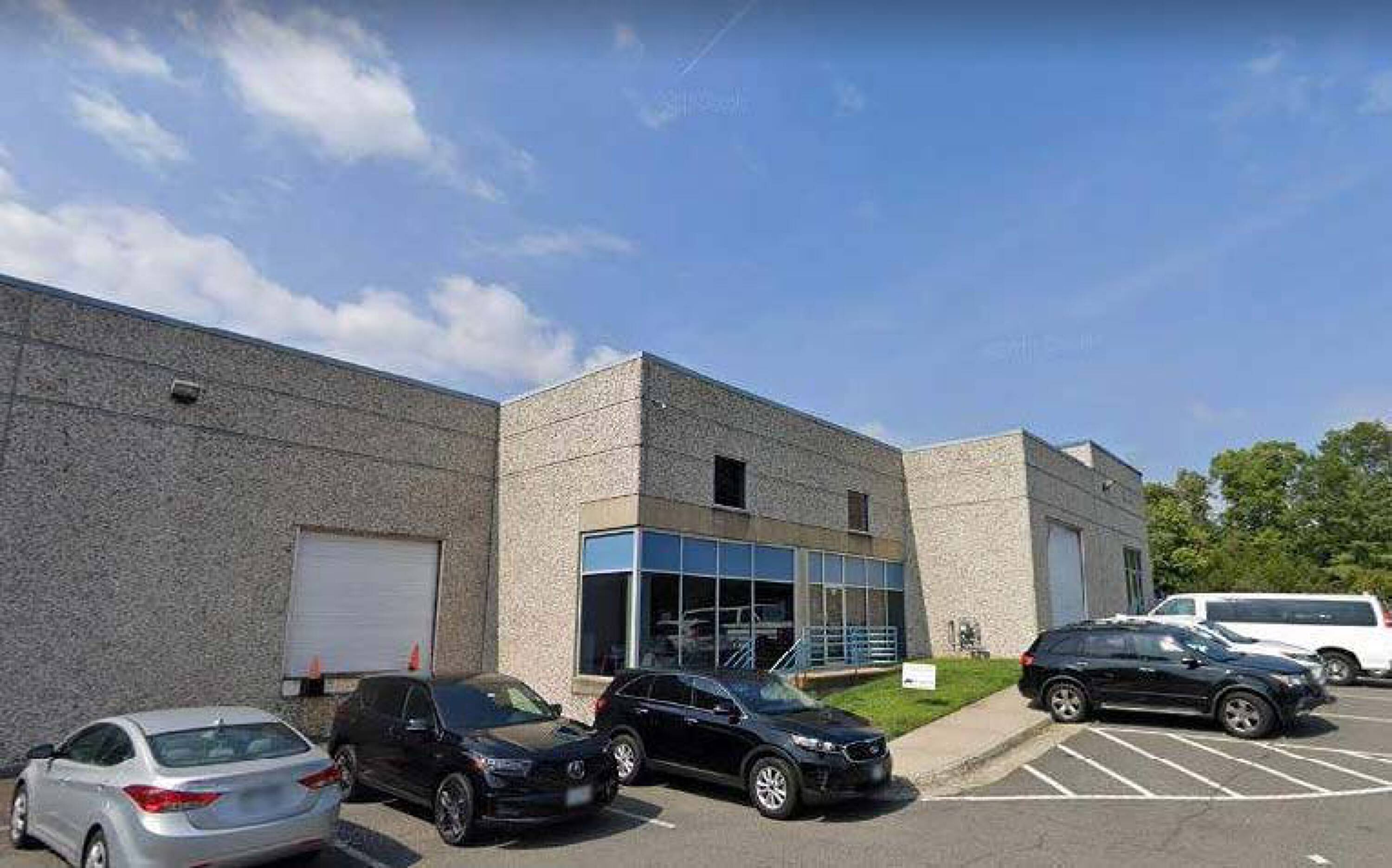 2770 TOWERVIEW RD Herndon VA 20171-3204 APN: 0242 01 0014C | Crexi.com