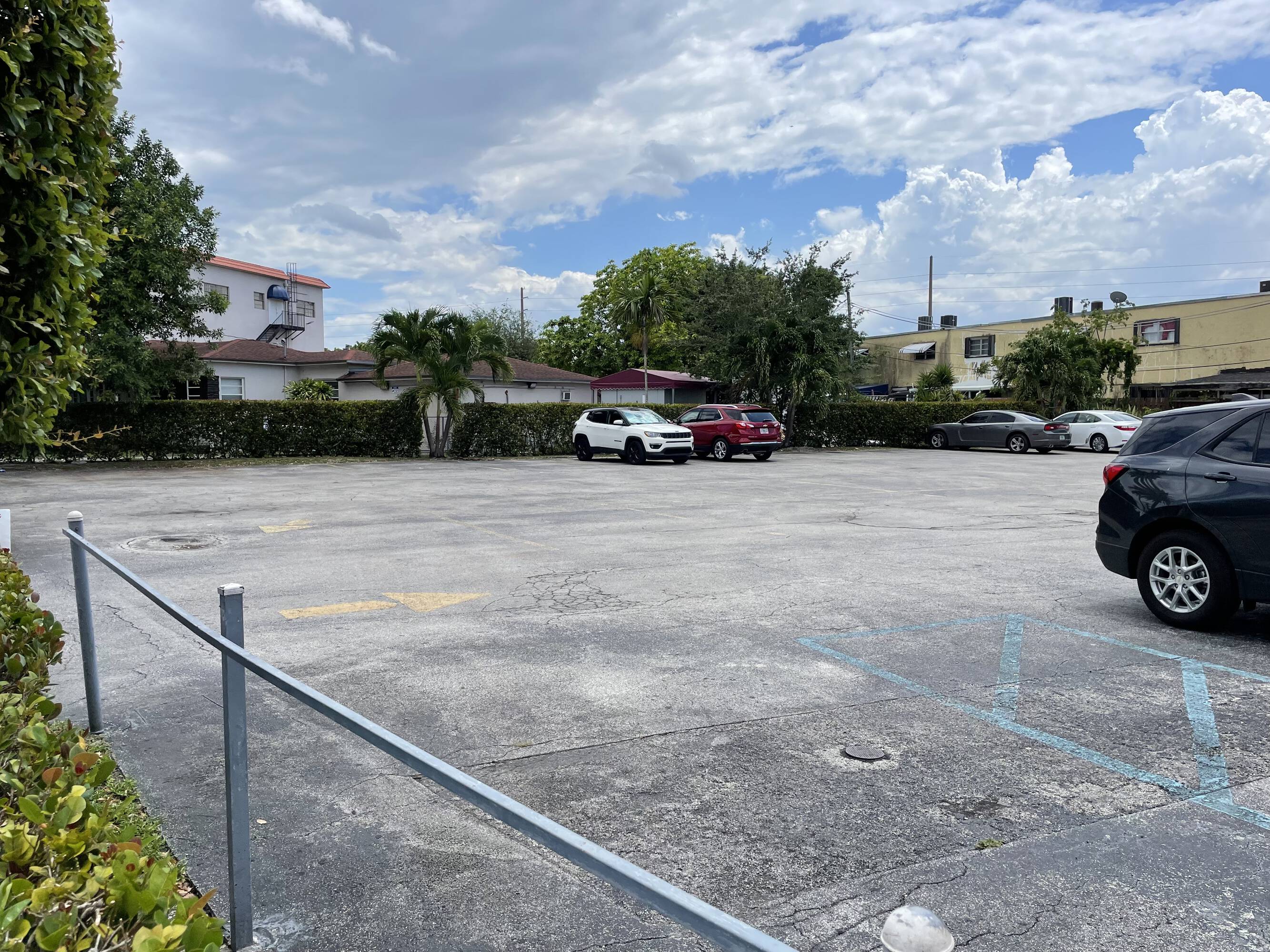 198 Hialeah Dr, Hialeah, FL 33010 | Crexi.com