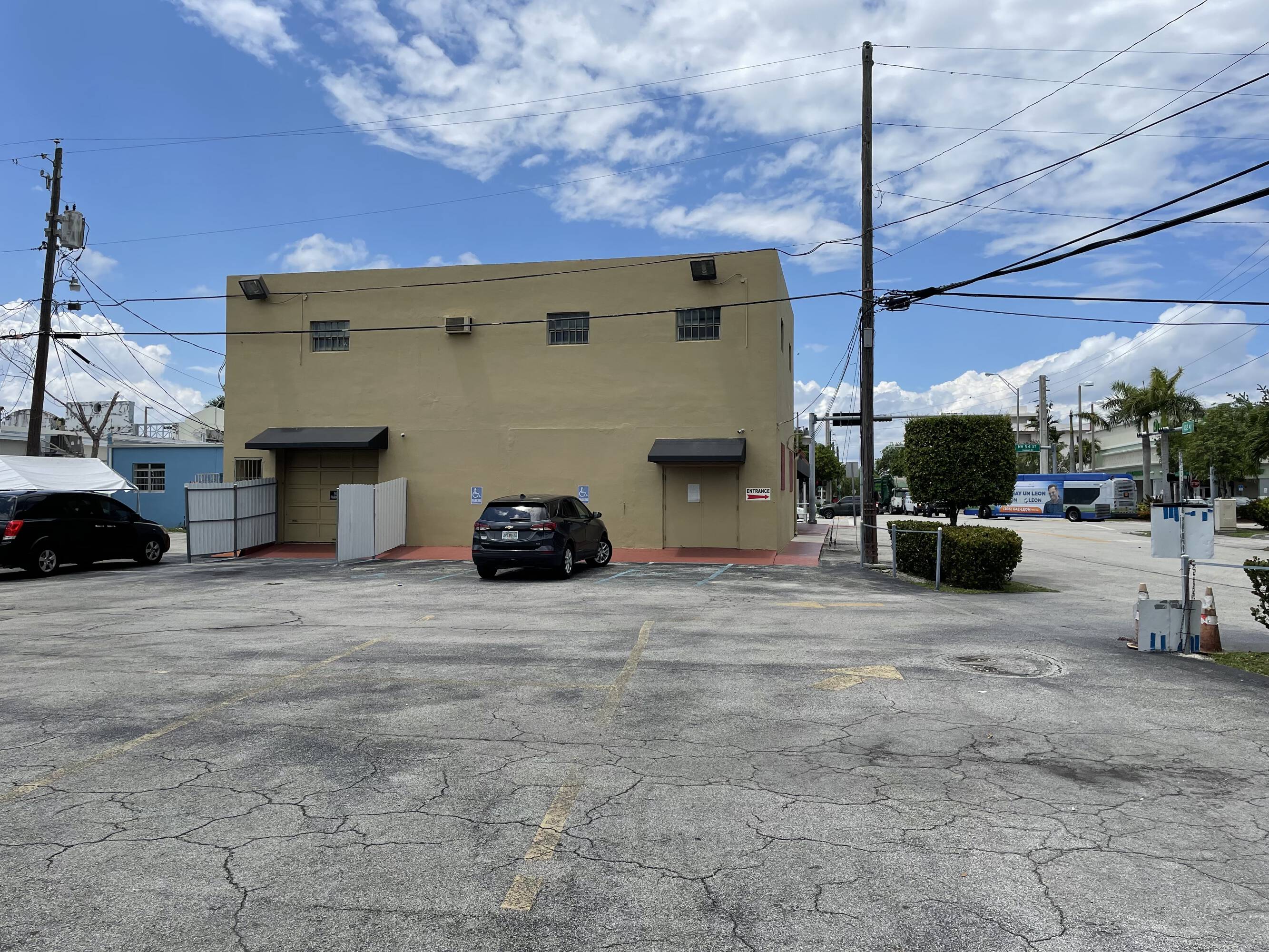 198 Hialeah Dr, Hialeah, FL 33010 | Crexi.com