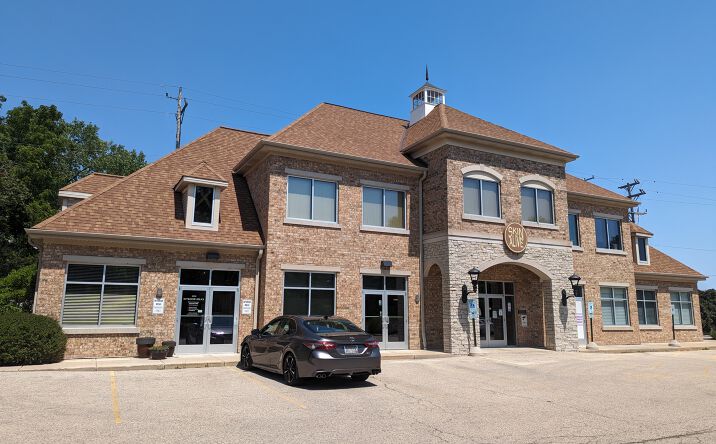 11133 N Wauwatosa Rd, Mequon, WI 53097 | Crexi.com