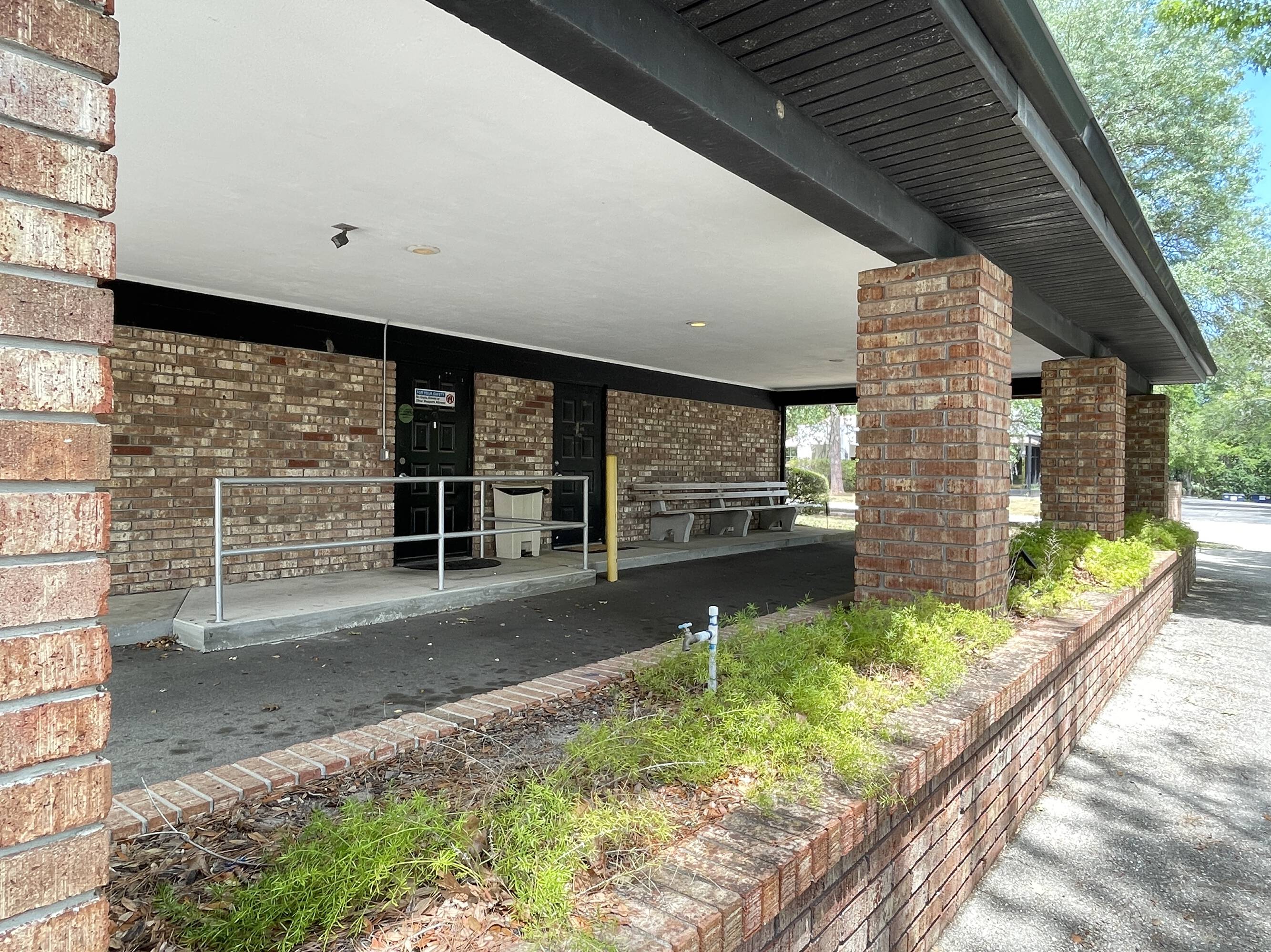 7019 NW 11th Pl, Gainesville, FL 32605 | Crexi.com