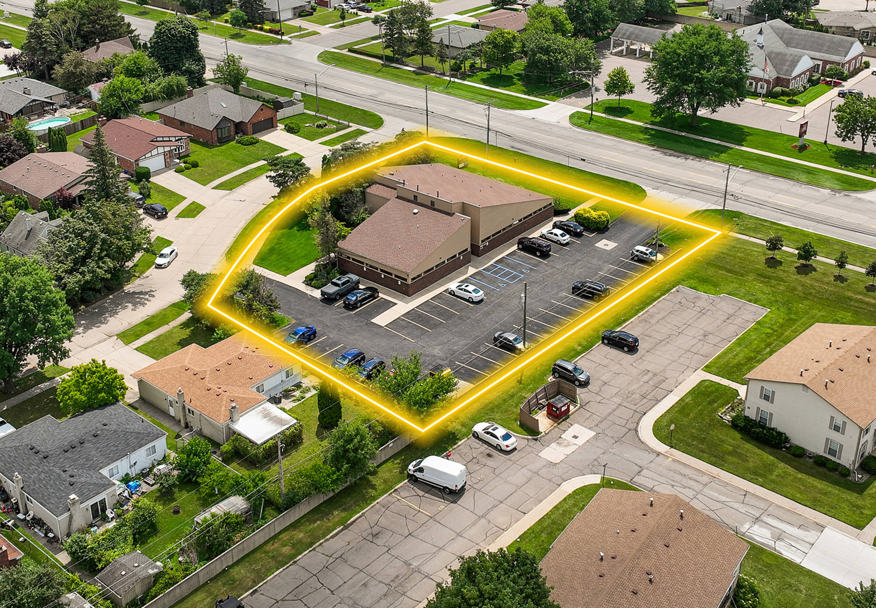 9001 15 Mile Rd, Sterling Heights, MI 48312 | Crexi.com