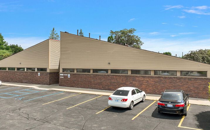 9001 15 Mile Rd, Sterling Heights, MI 48312 | Crexi.com