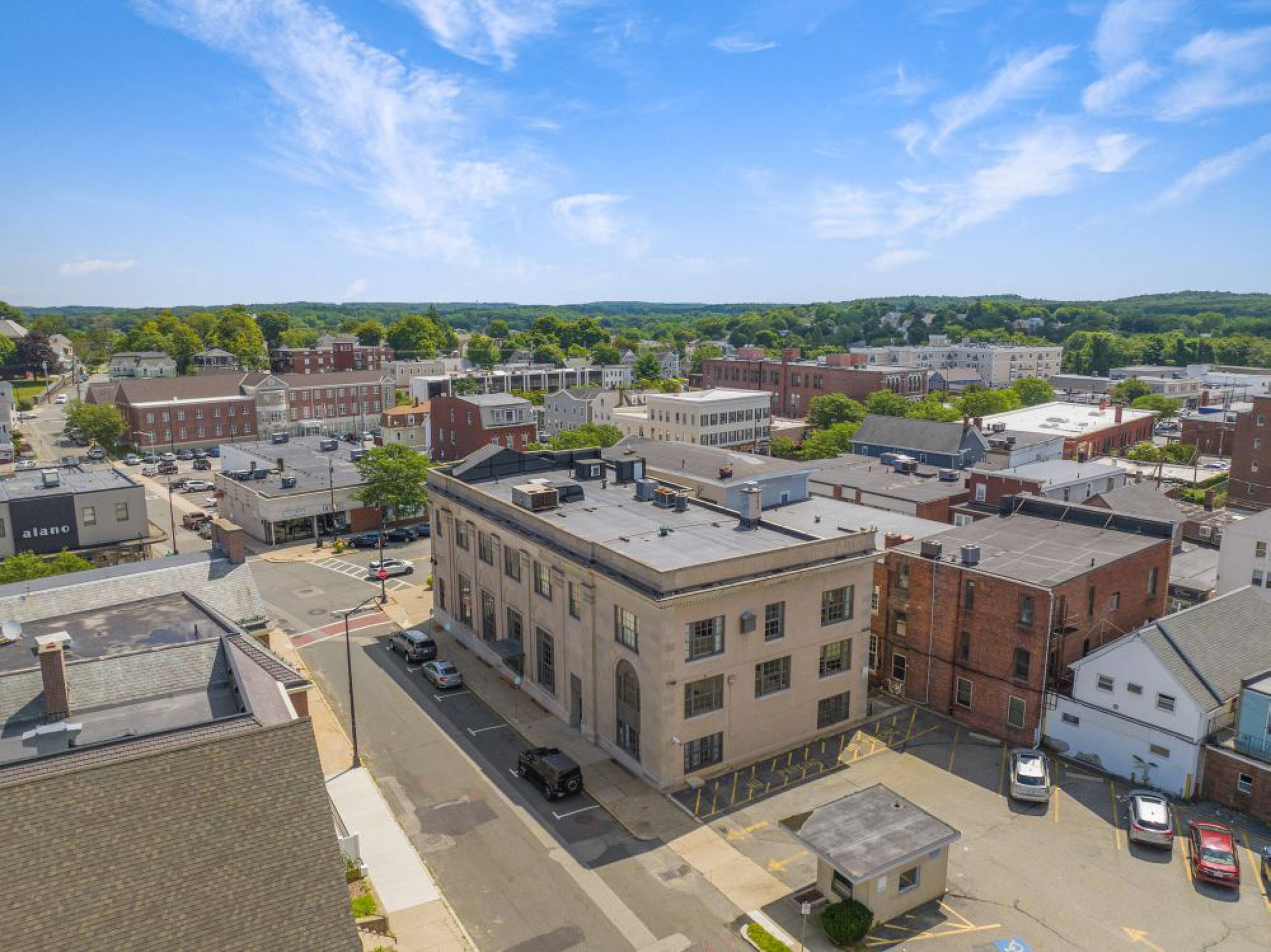 369 Main St, Wakefield, MA 01880 | Crexi.com