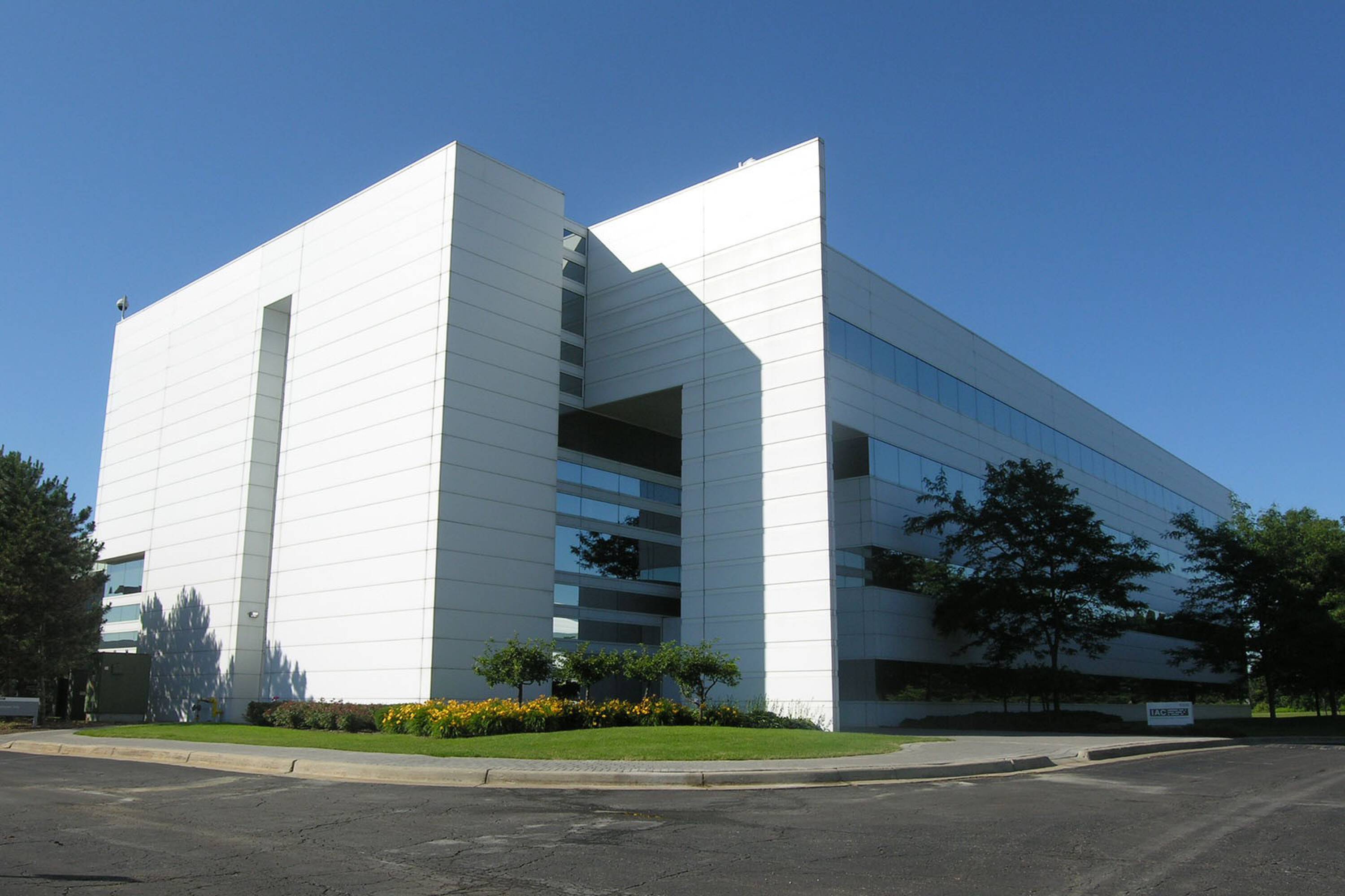 5300 Auto Club Dr, Dearborn, MI 48126 | Crexi.com