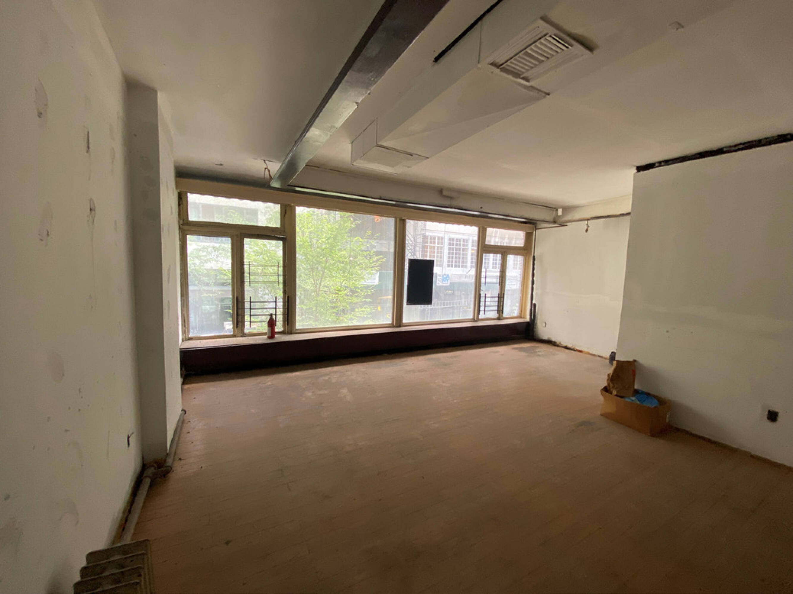 34 W 56th St, New York, NY 10019 | Crexi.com