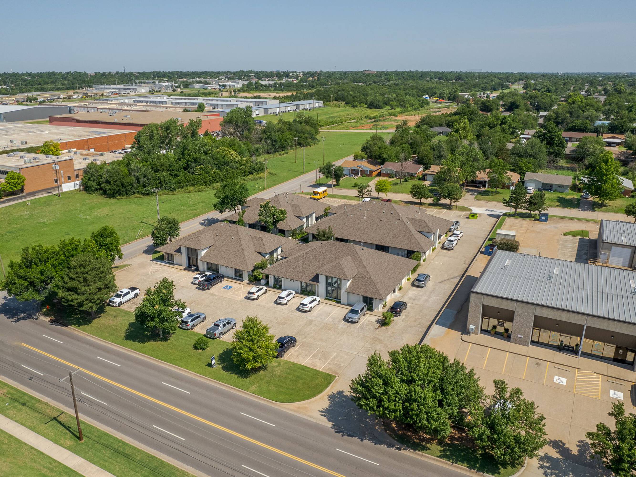 425 W Wilshire Blvd, Oklahoma City, OK 73116 | Crexi.com