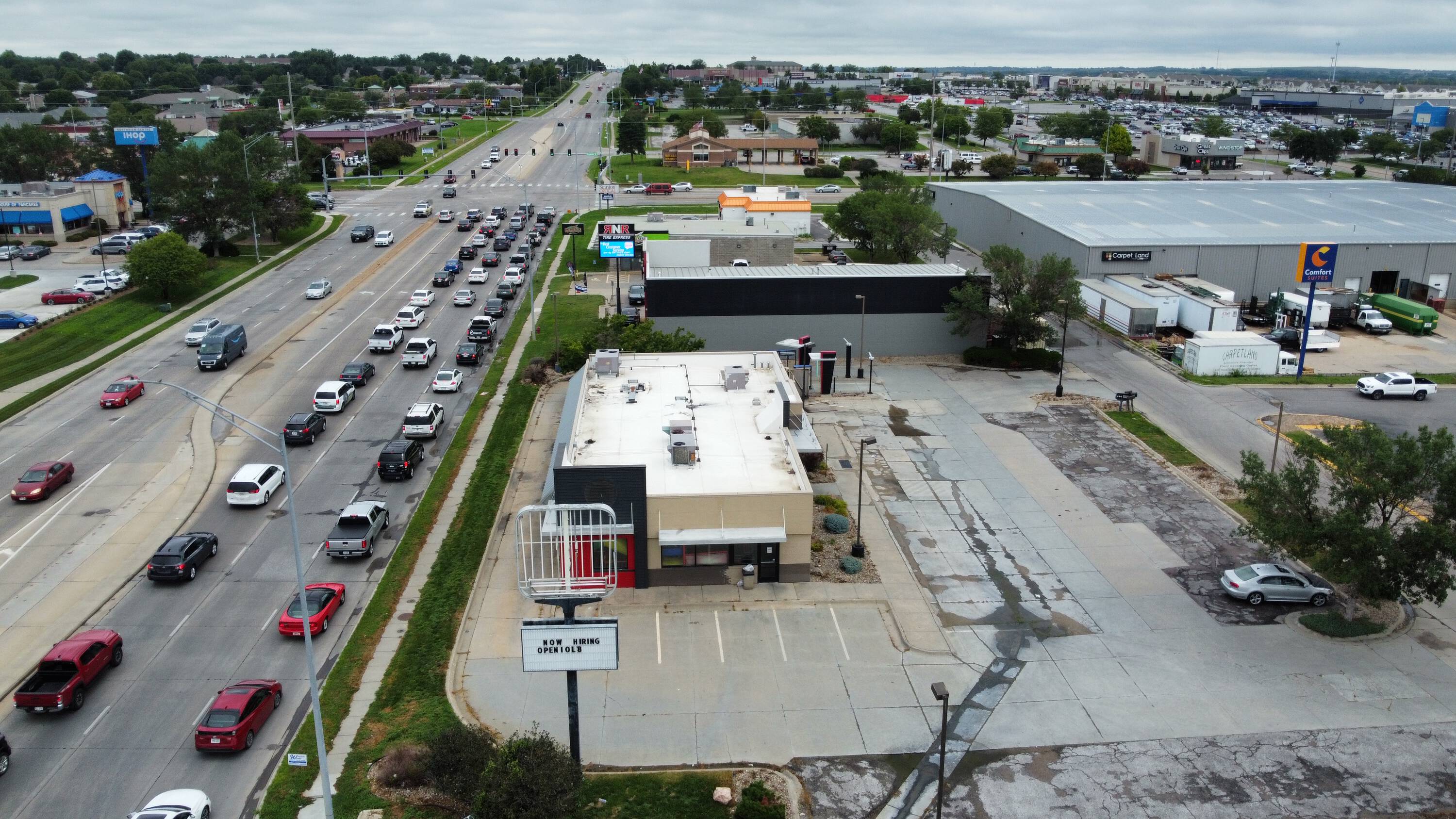 4230 N 27th St, Lincoln, NE 68521 | Crexi.com
