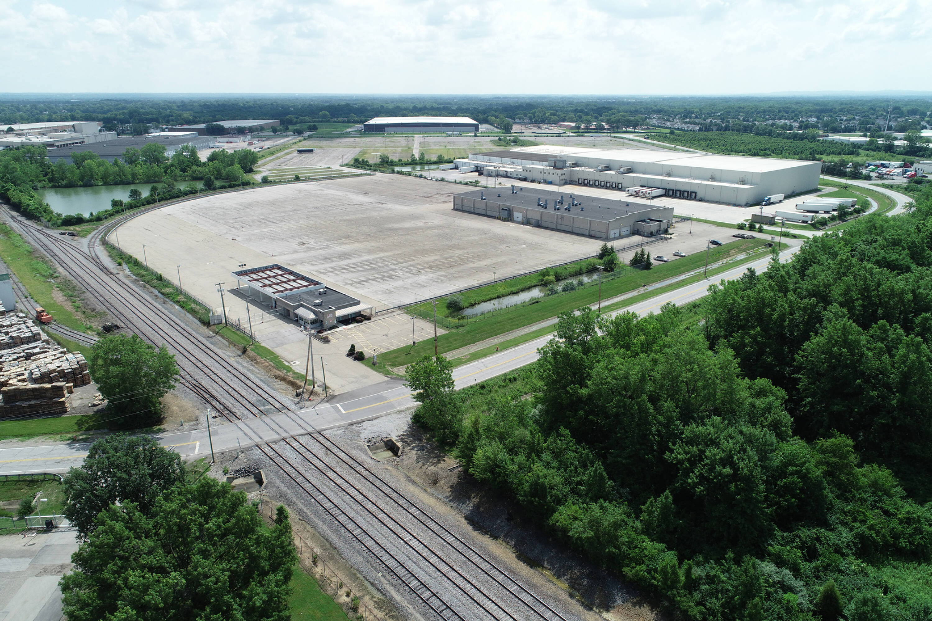 2222 New World Dr, Columbus, OH 43207 | Crexi.com