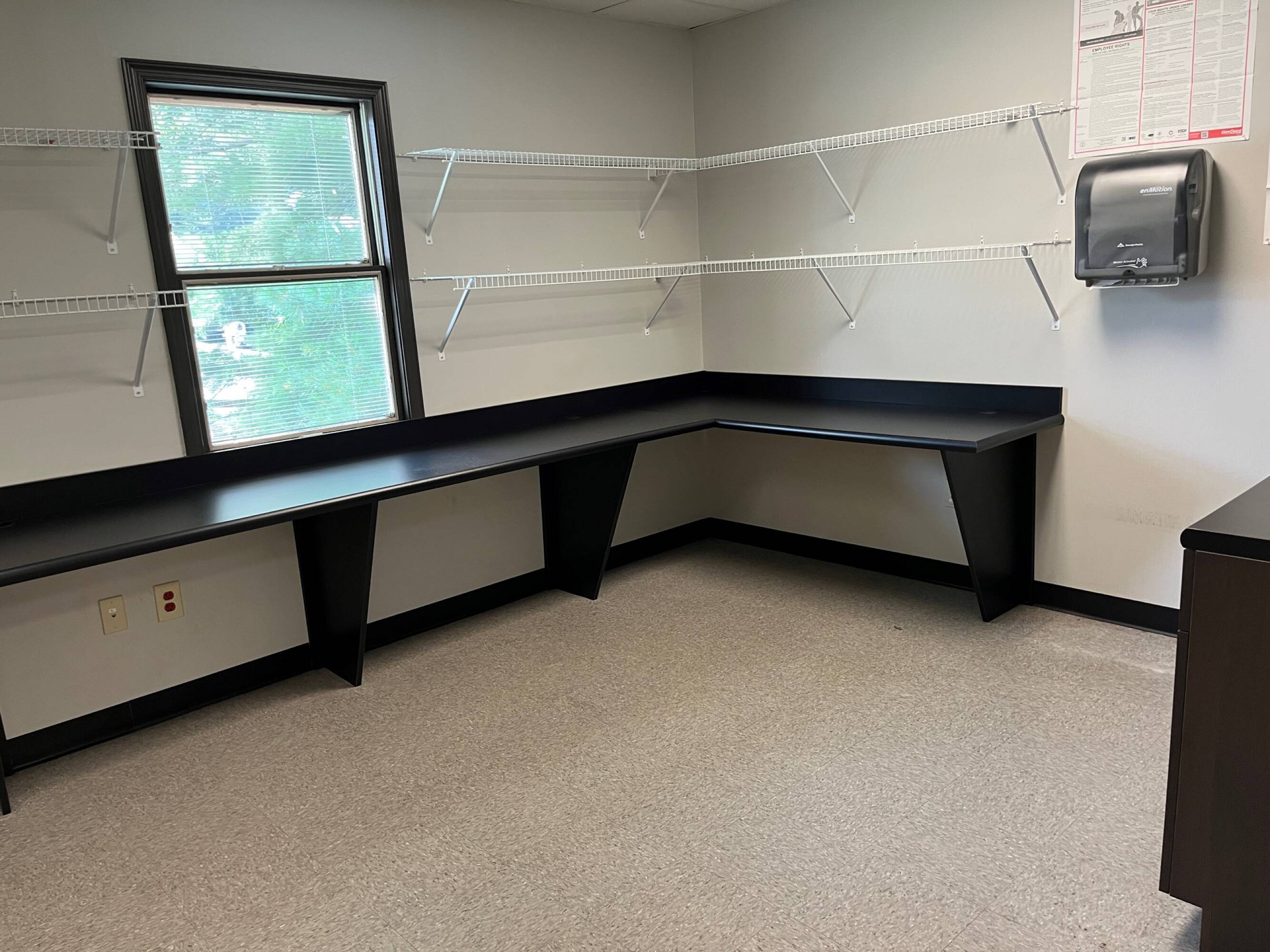 2275 Whitehorse Mercerville Rd, Hamilton Township, NJ 08619 | Crexi.com