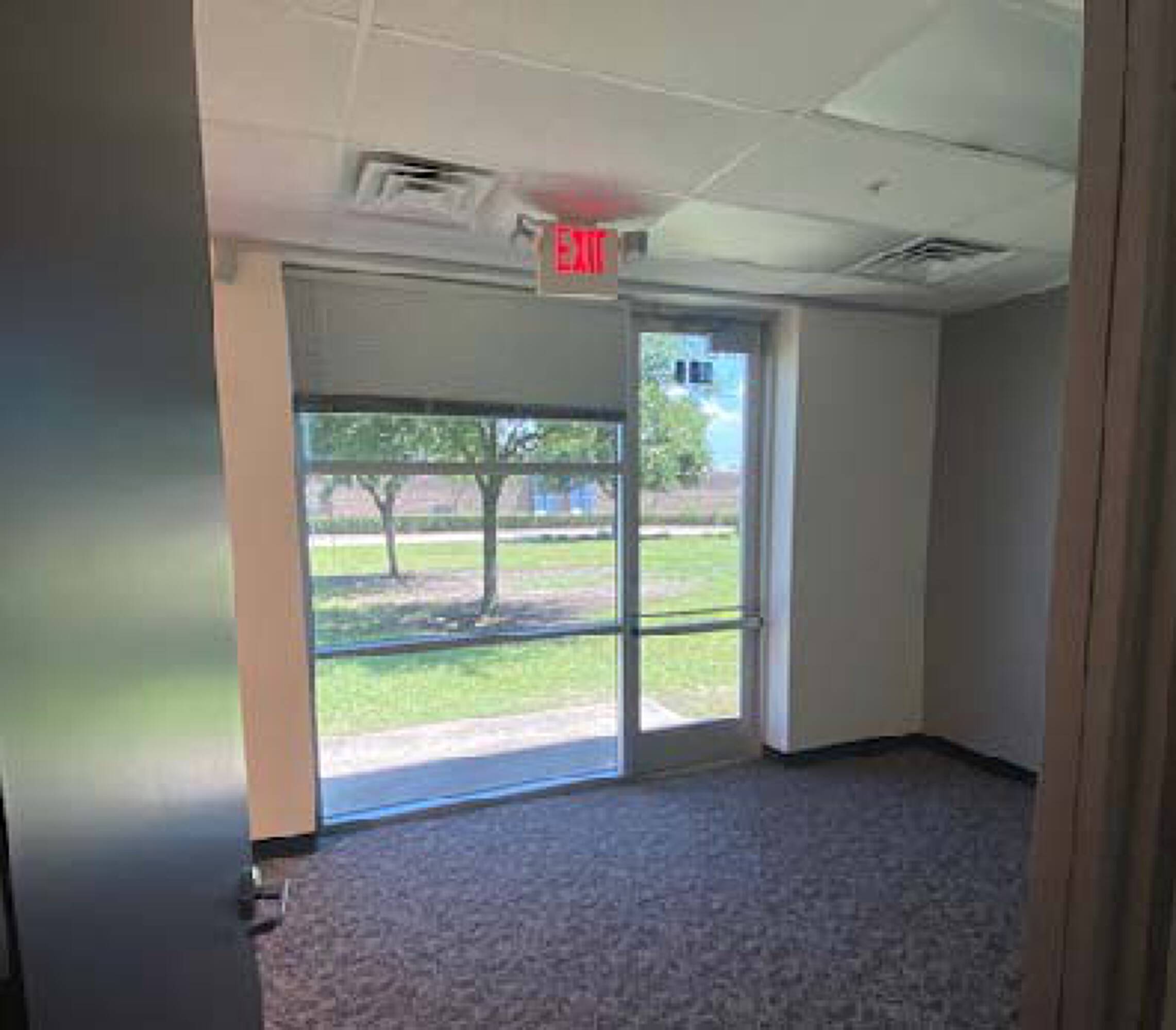 2710 Reed Rd, Houston, TX 77051 | Crexi.com