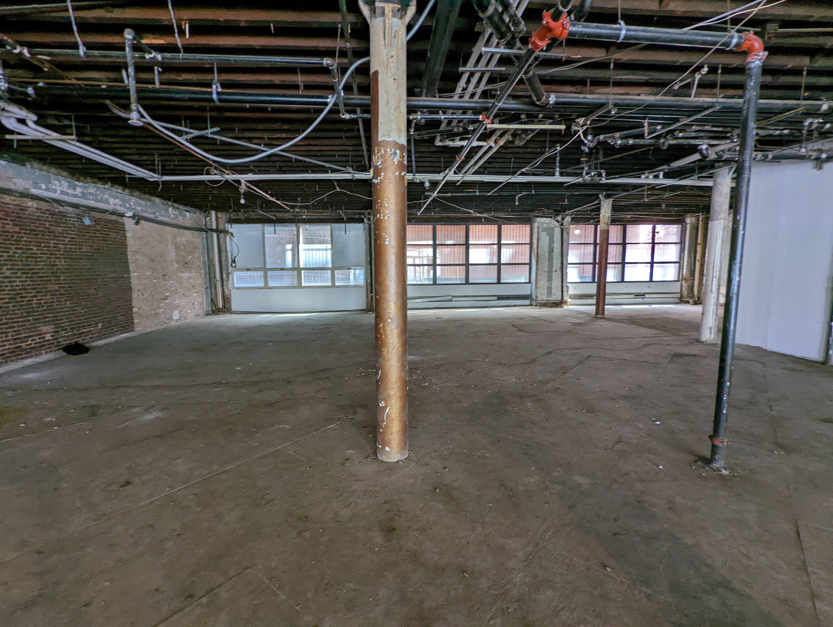 129 W 20th St, New York, NY 10011 | Crexi.com