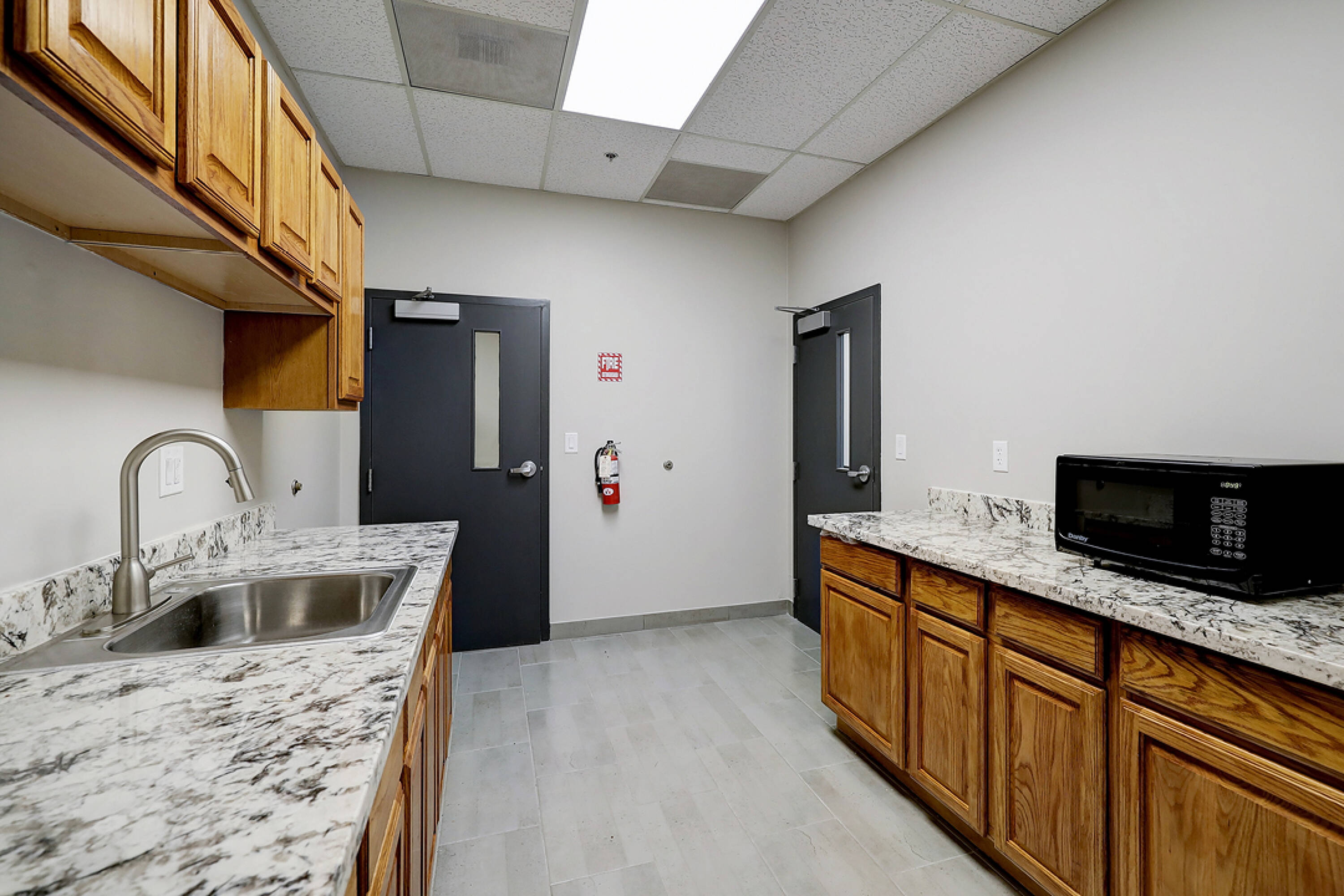 9200 W Sam Houston Pkwy S, Houston, TX 77099 | Crexi.com