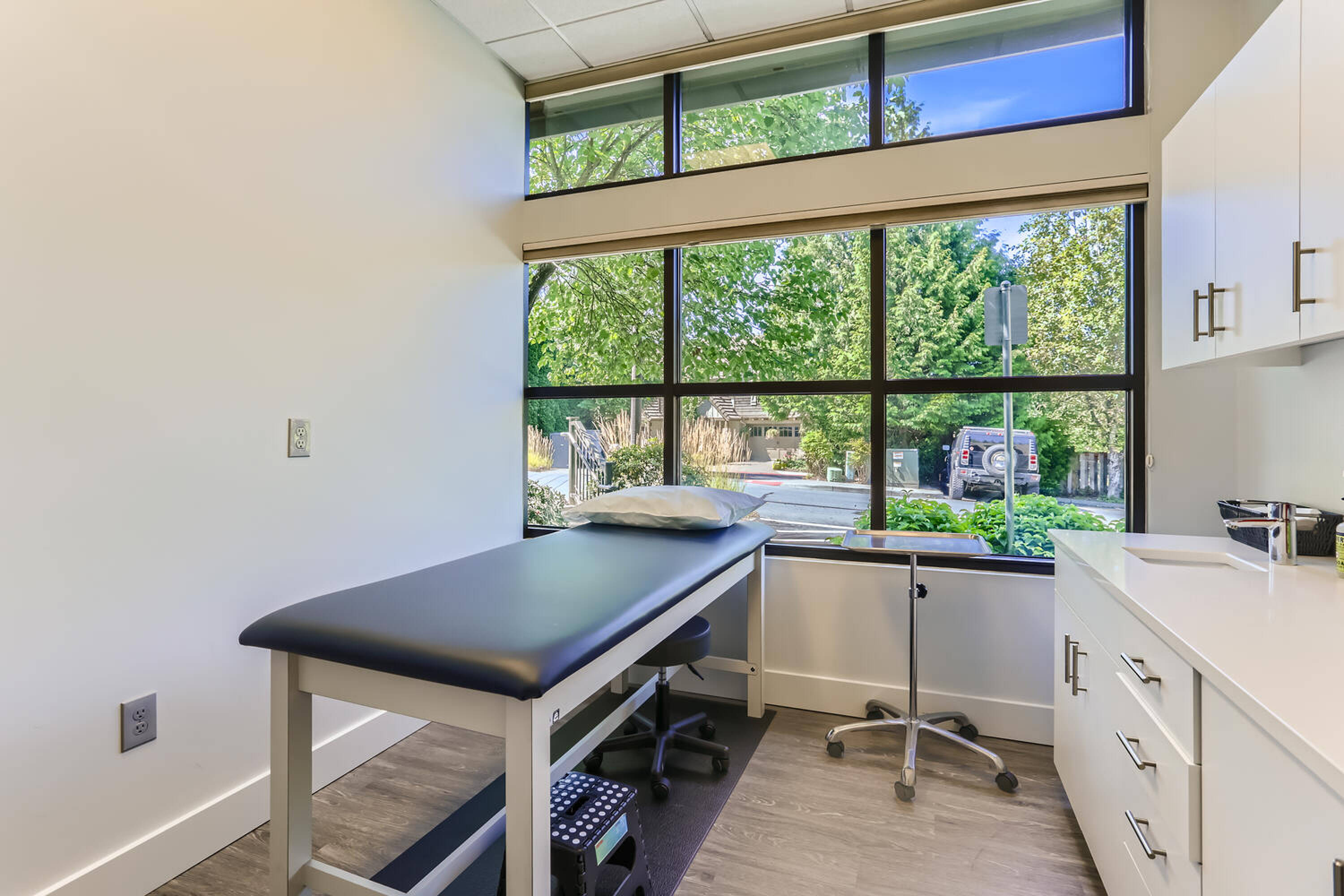 2135 NW Miller Rd, Portland, OR 97229 | Crexi.com