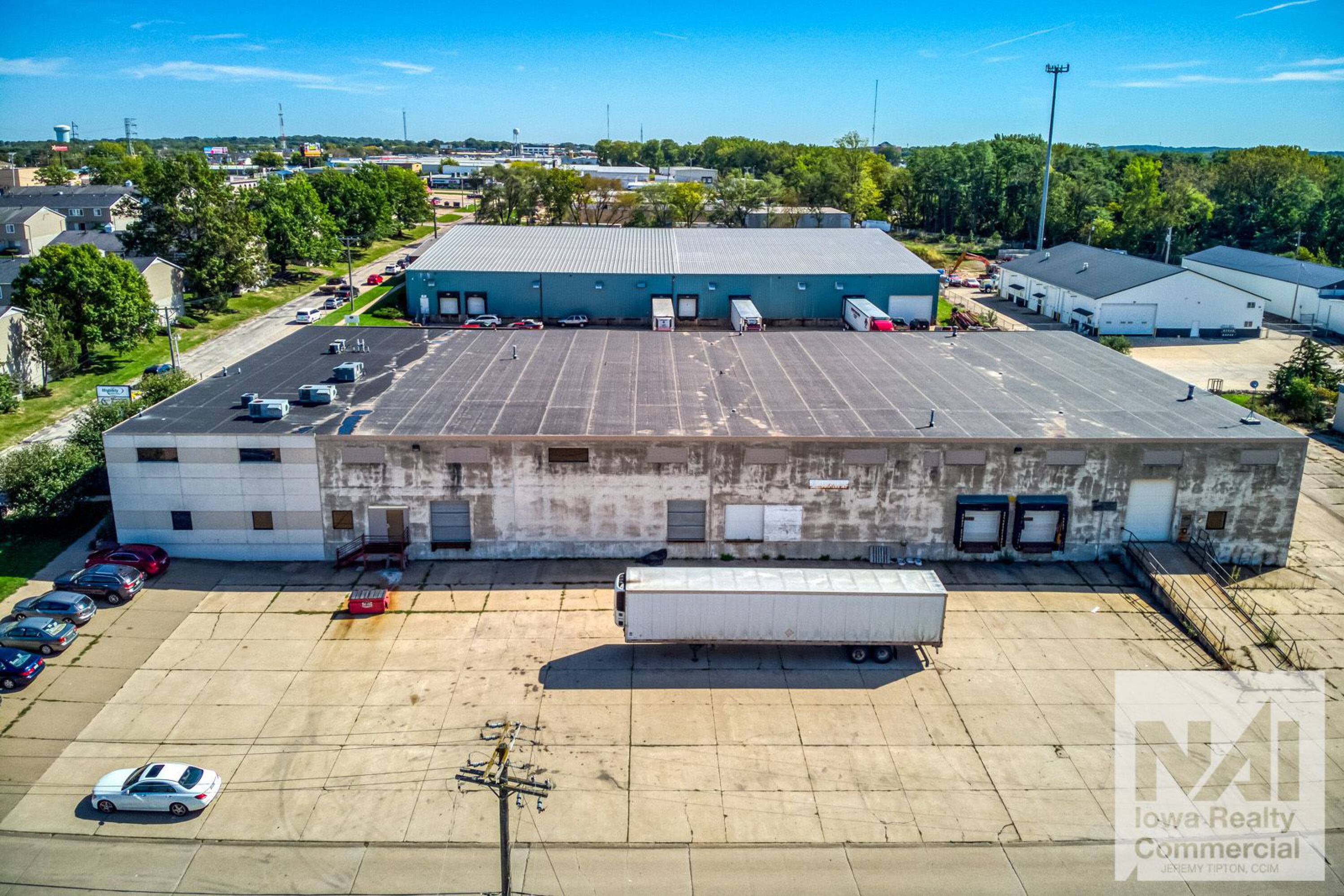 2121 N Towne Ln NE, Cedar Rapids, IA 52402 | Crexi.com