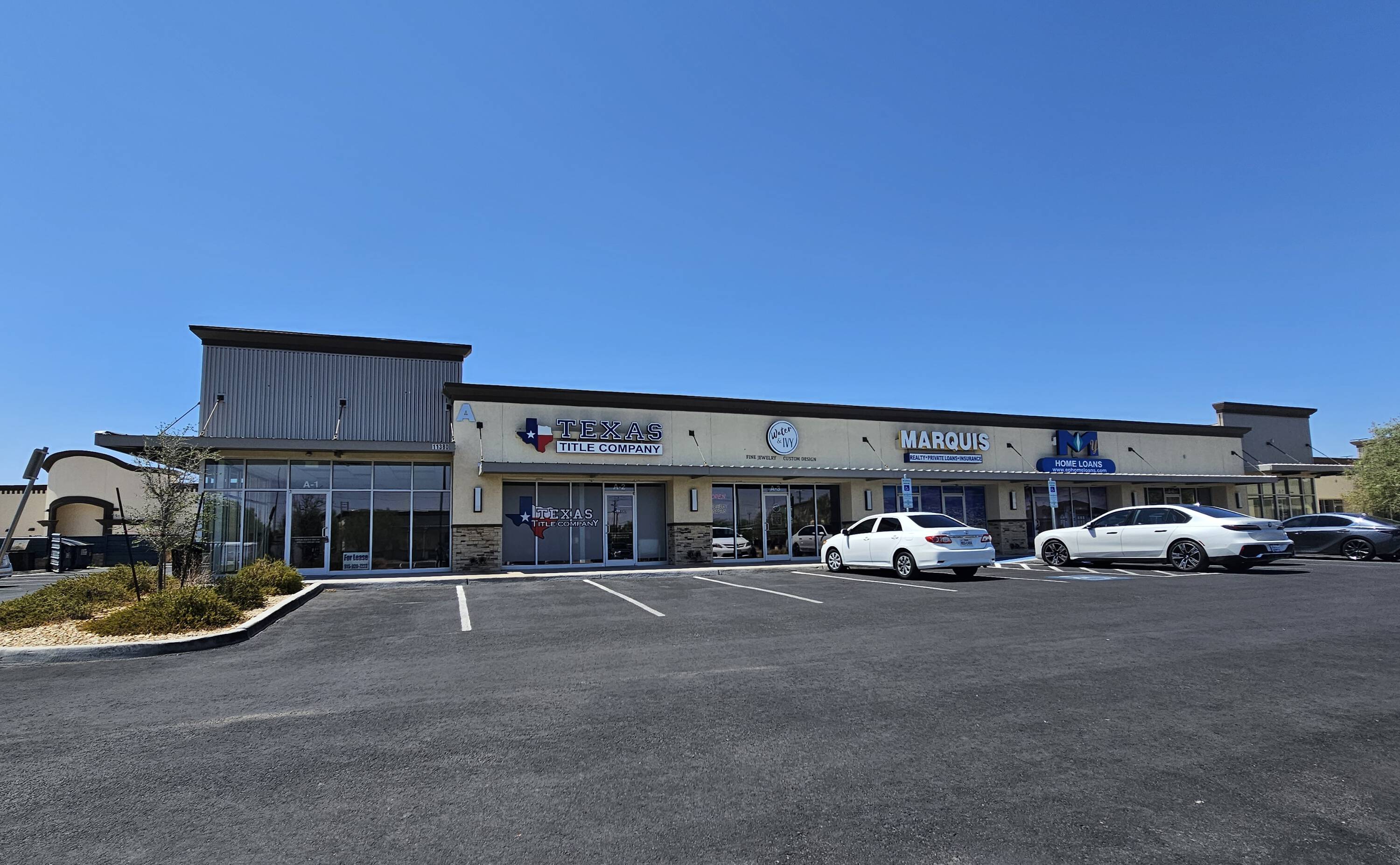 11380 MONTWOOD DR El Paso TX 79936-4334 APN: V89799901500220 | Crexi.com