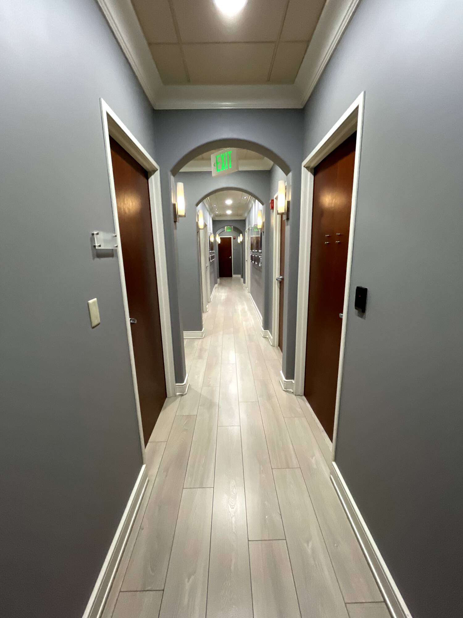 7801 CENTER AVE Huntington Beach CA 92647-9110 APN: 142-342-19 | Crexi.com