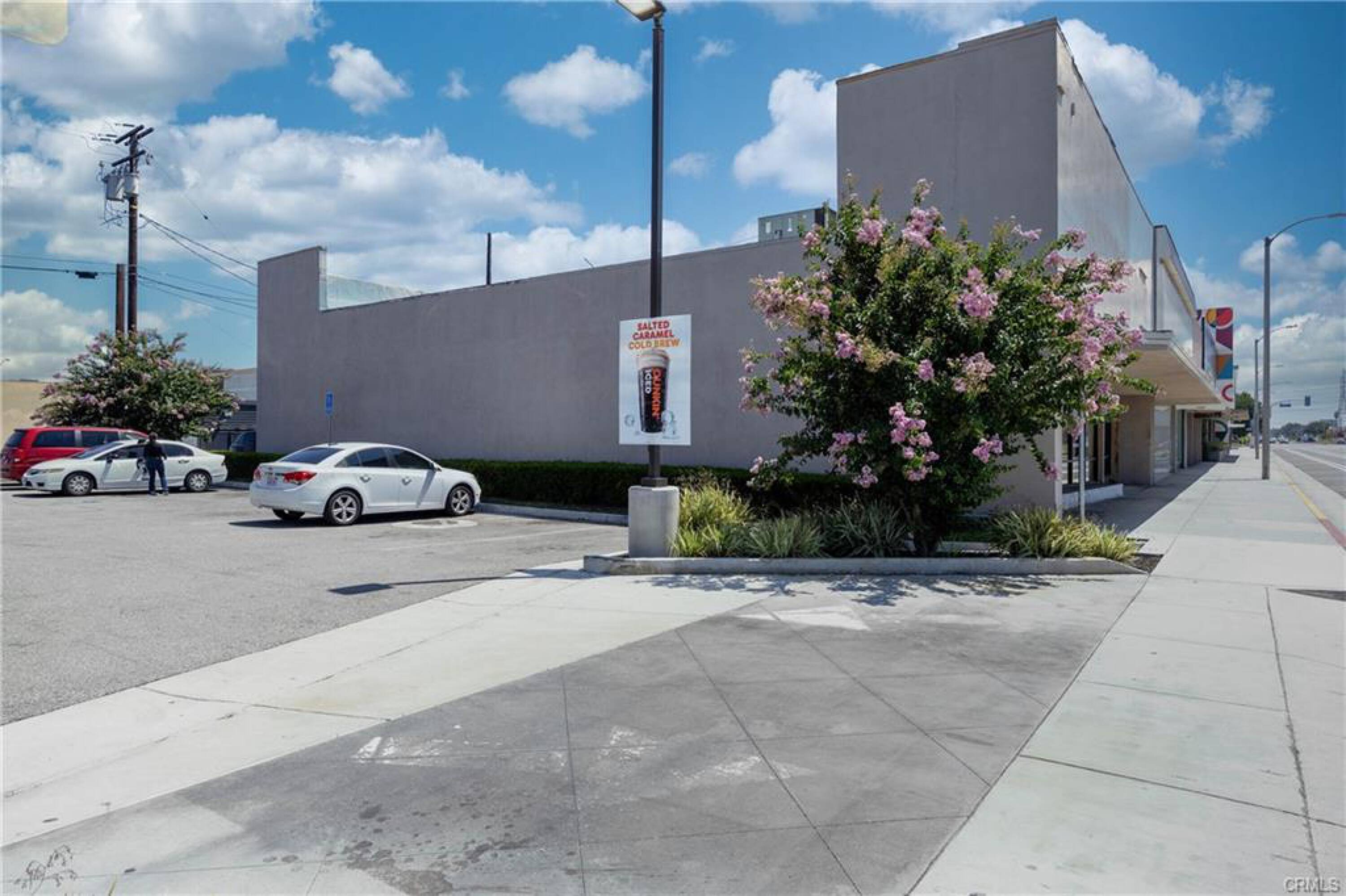 17424 Bellflower Blvd, Bellflower, CA 90706 | Crexi.com