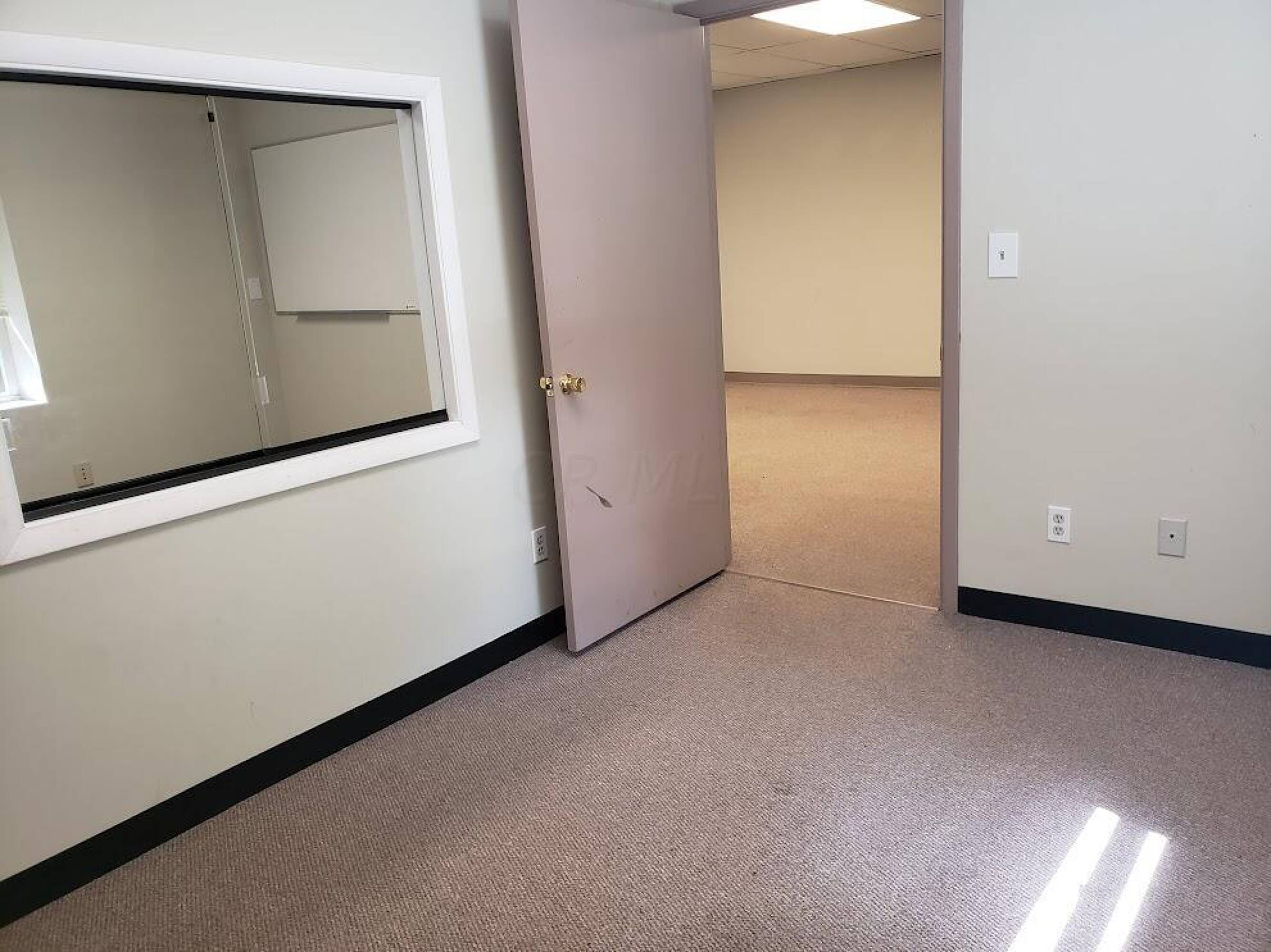 700 Morse Rd, Columbus, OH 43214 | Crexi.com