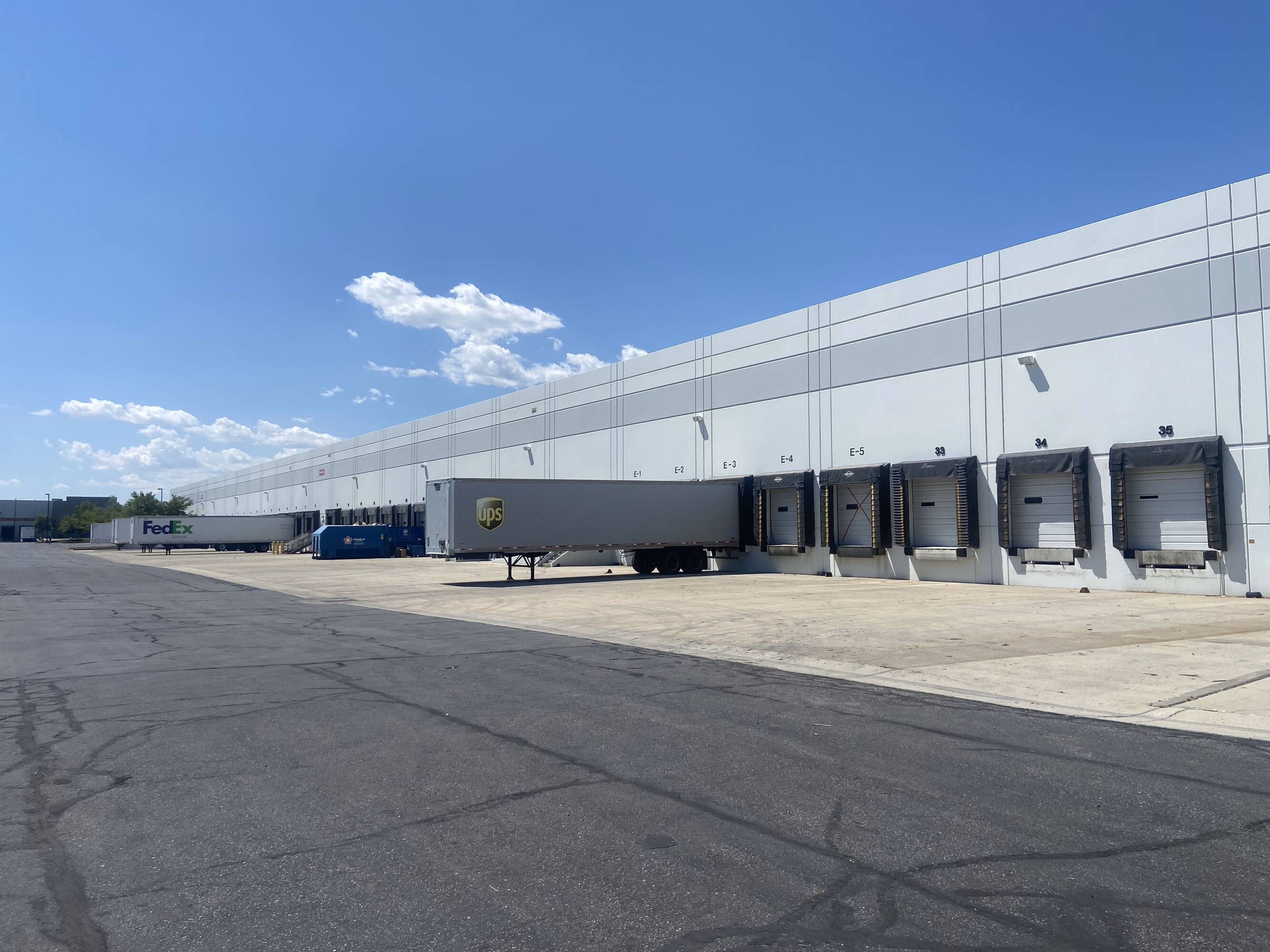 5350 Harold Gatty Dr, Salt Lake City, UT 84116 | Crexi.com