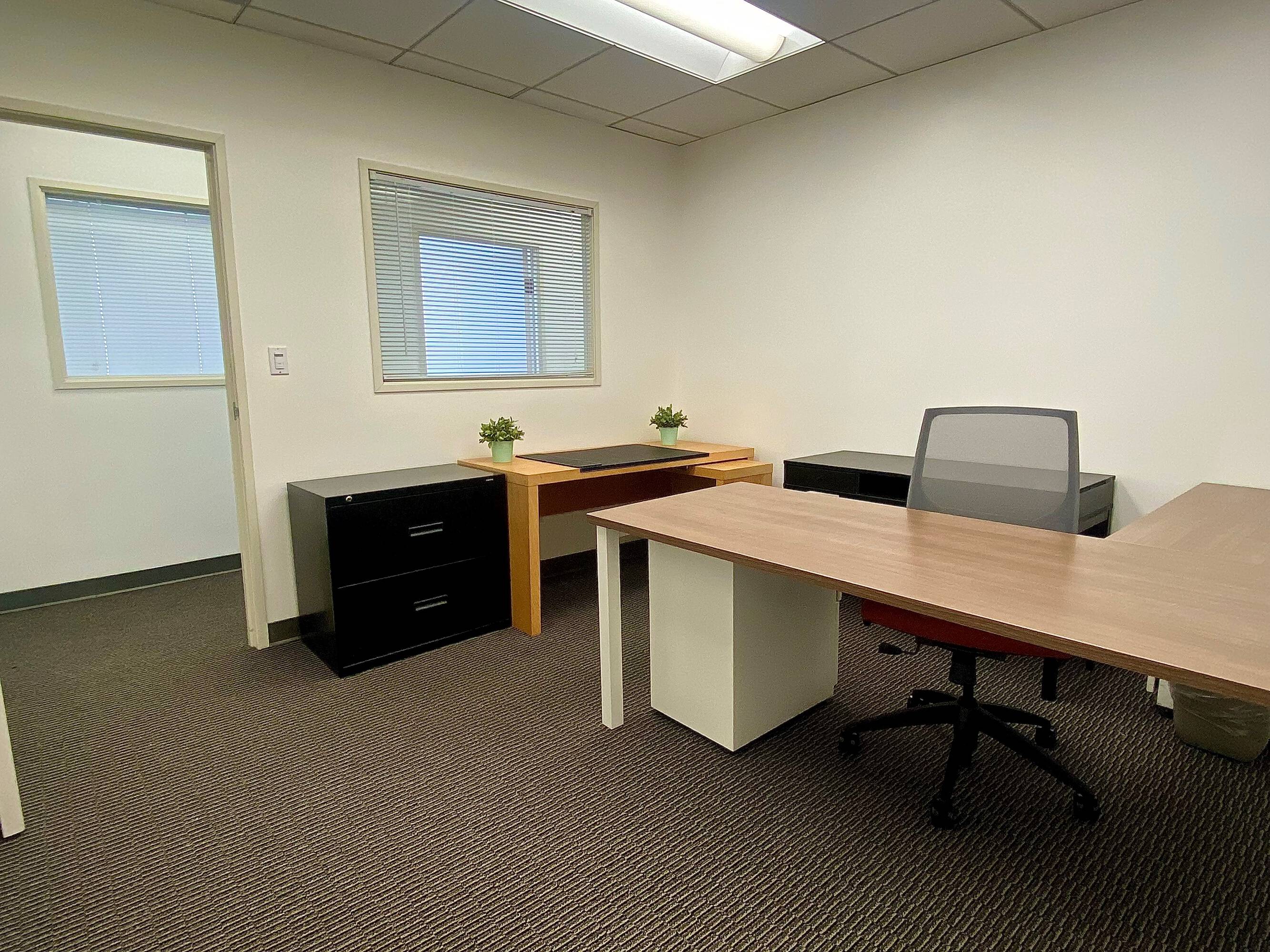 6464 W Sunset Blvd, Los Angeles, CA 90028 | Crexi.com