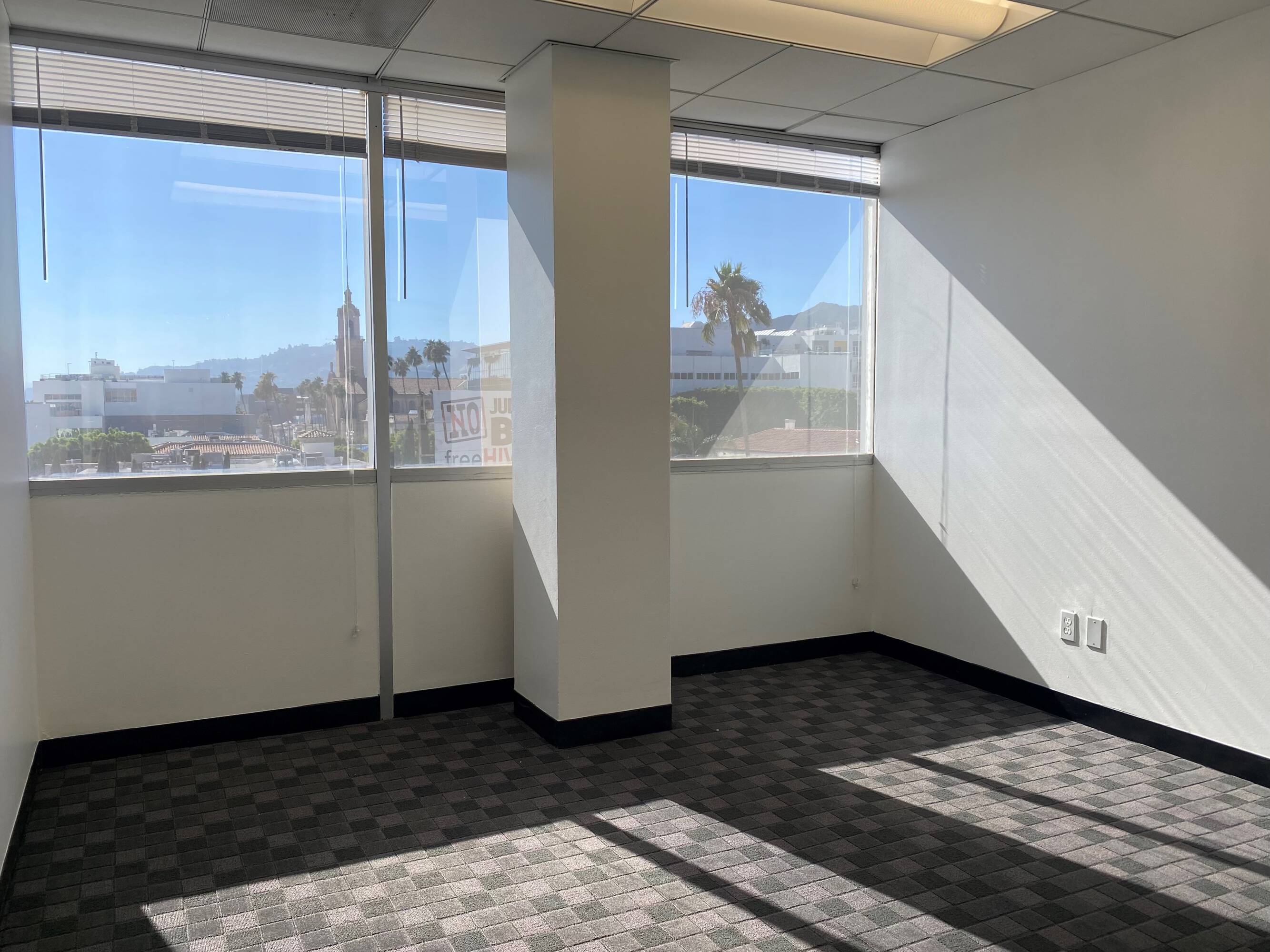 6464 W Sunset Blvd, Los Angeles, CA 90028 | Crexi.com